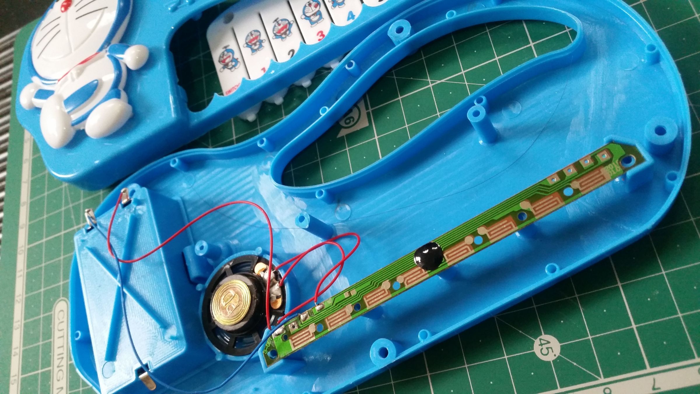 Meowsic Keyboard Output Jack : 8 Steps (with Pictures) - Instructables