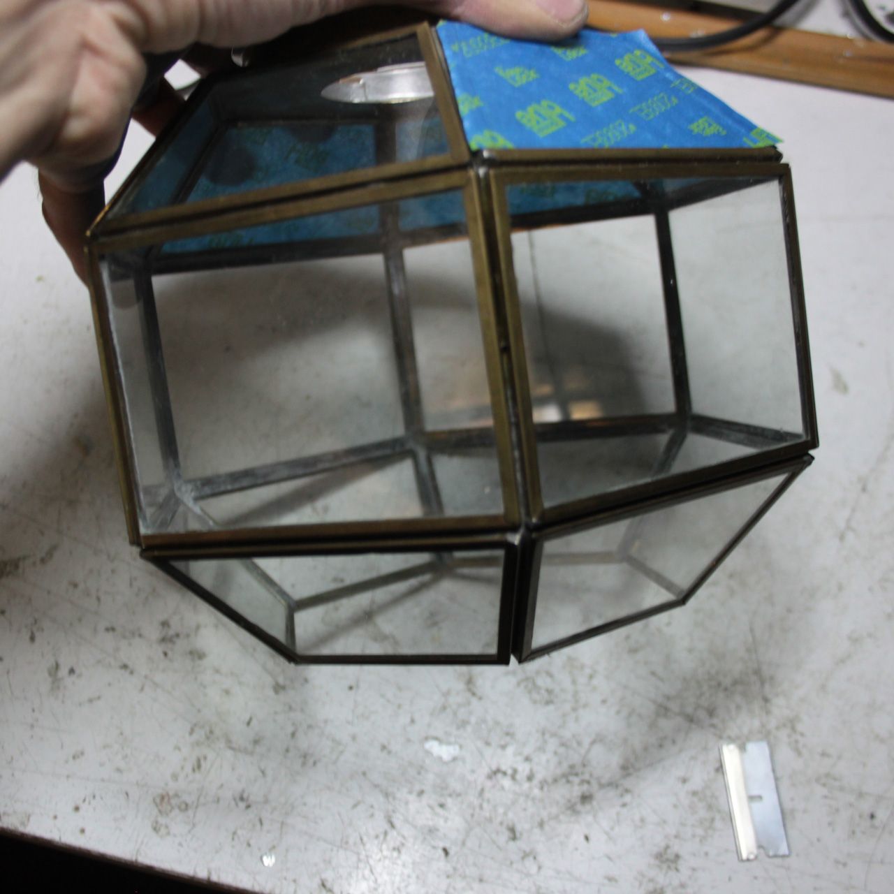 Glass Hexagon LED Pixel Fixture : 8 Steps (with Pictures) - Instructables