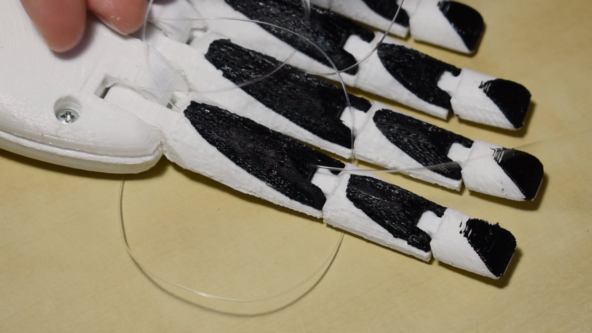 Robotic Arm 3D Printed (DIY Initial Prosthetic Prototype) : 12 Steps ...