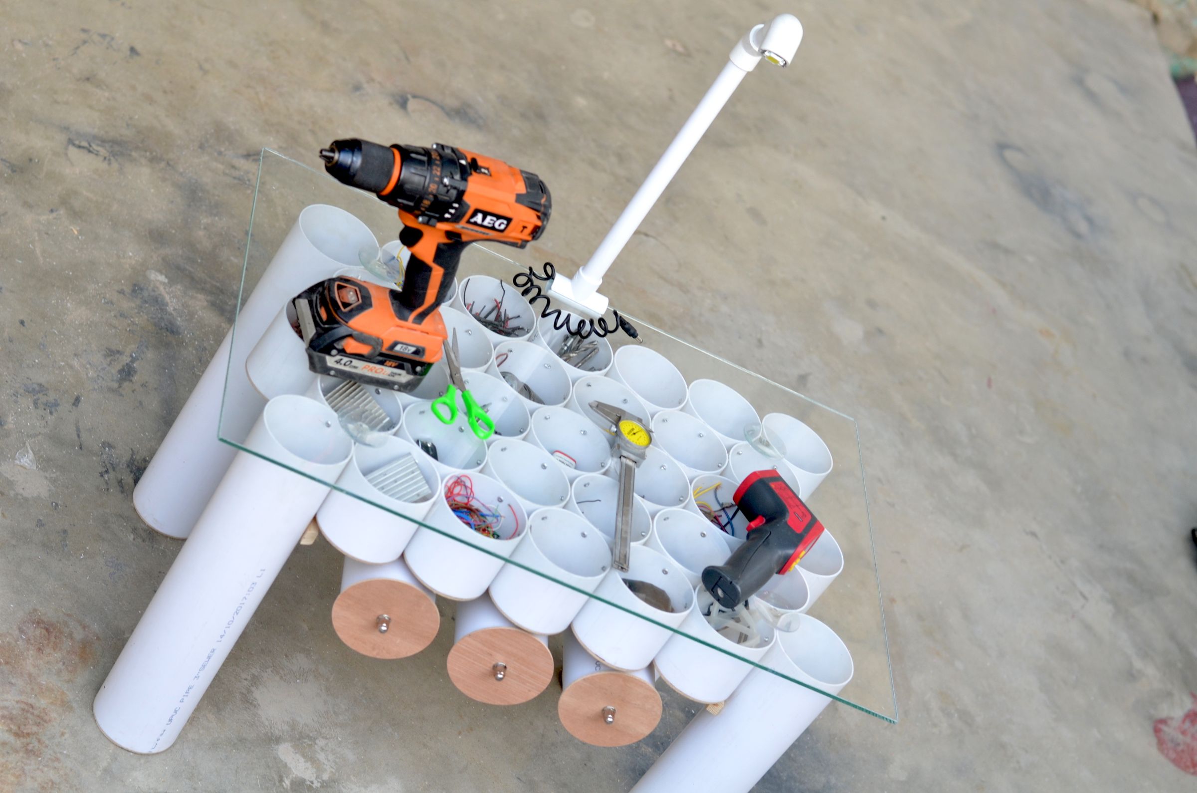 DIYers PVC Organizer Workbench/Table : 15 Steps (with Pictures ...