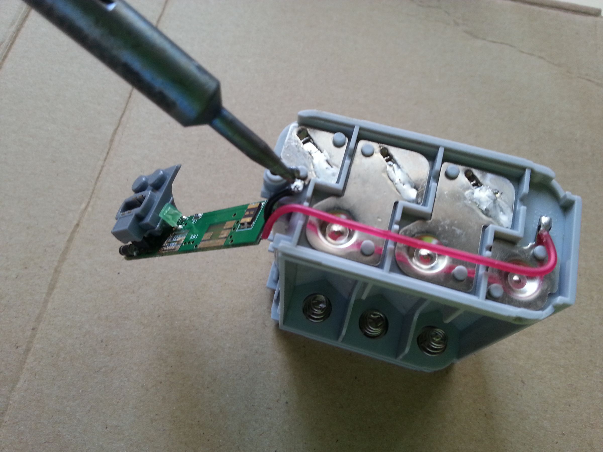 Make a Tiny Battery for LEGO Power Functions : 4 Steps - Instructables