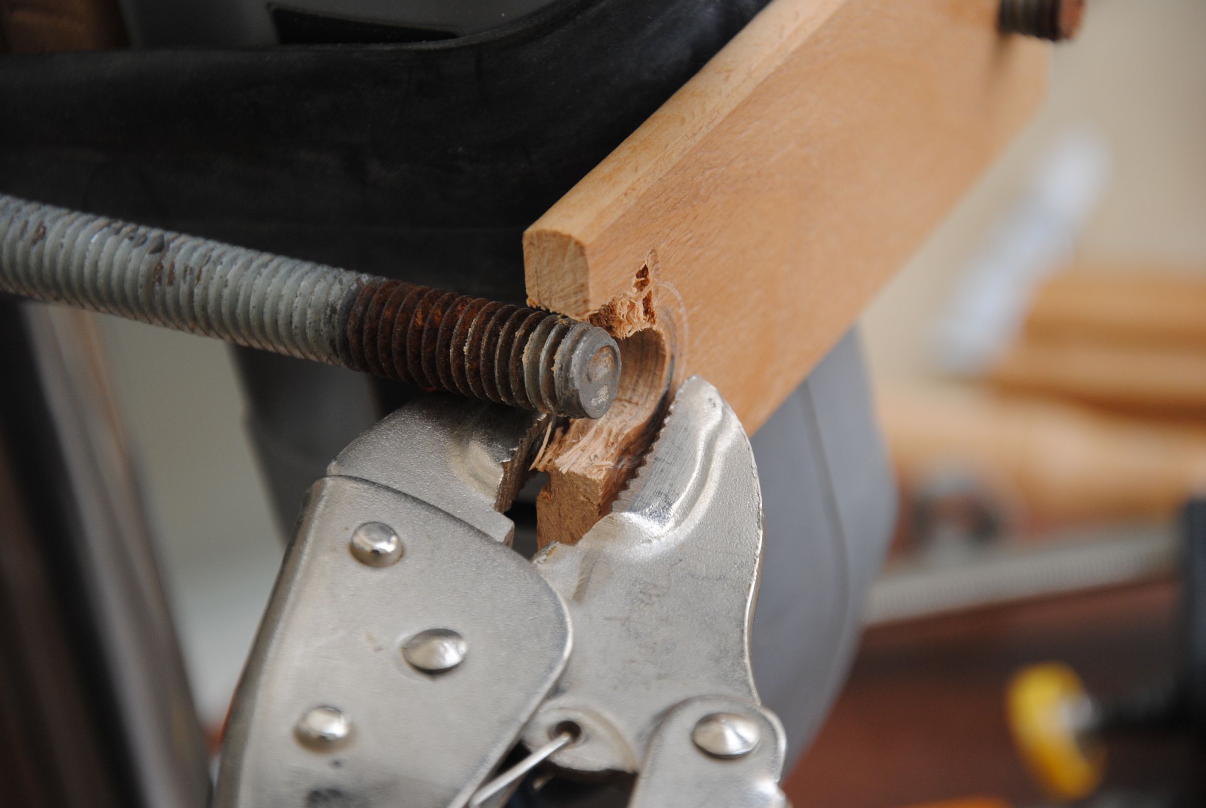 Build Your Own Drill Press for FREE! : 12 Steps (with Pictures ...