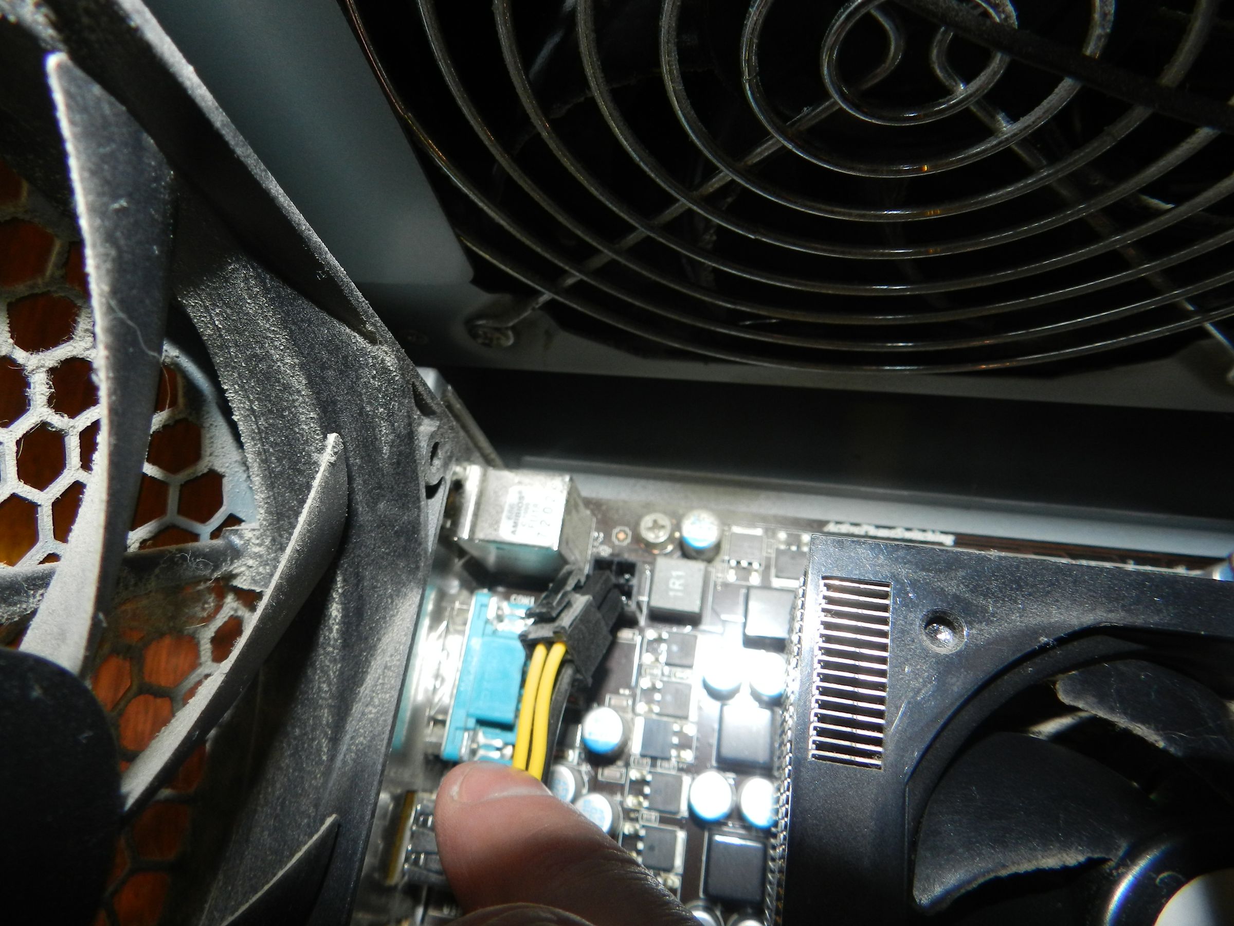 How to Test and Replace a Power Supply for Your Home Computer : 14 ...