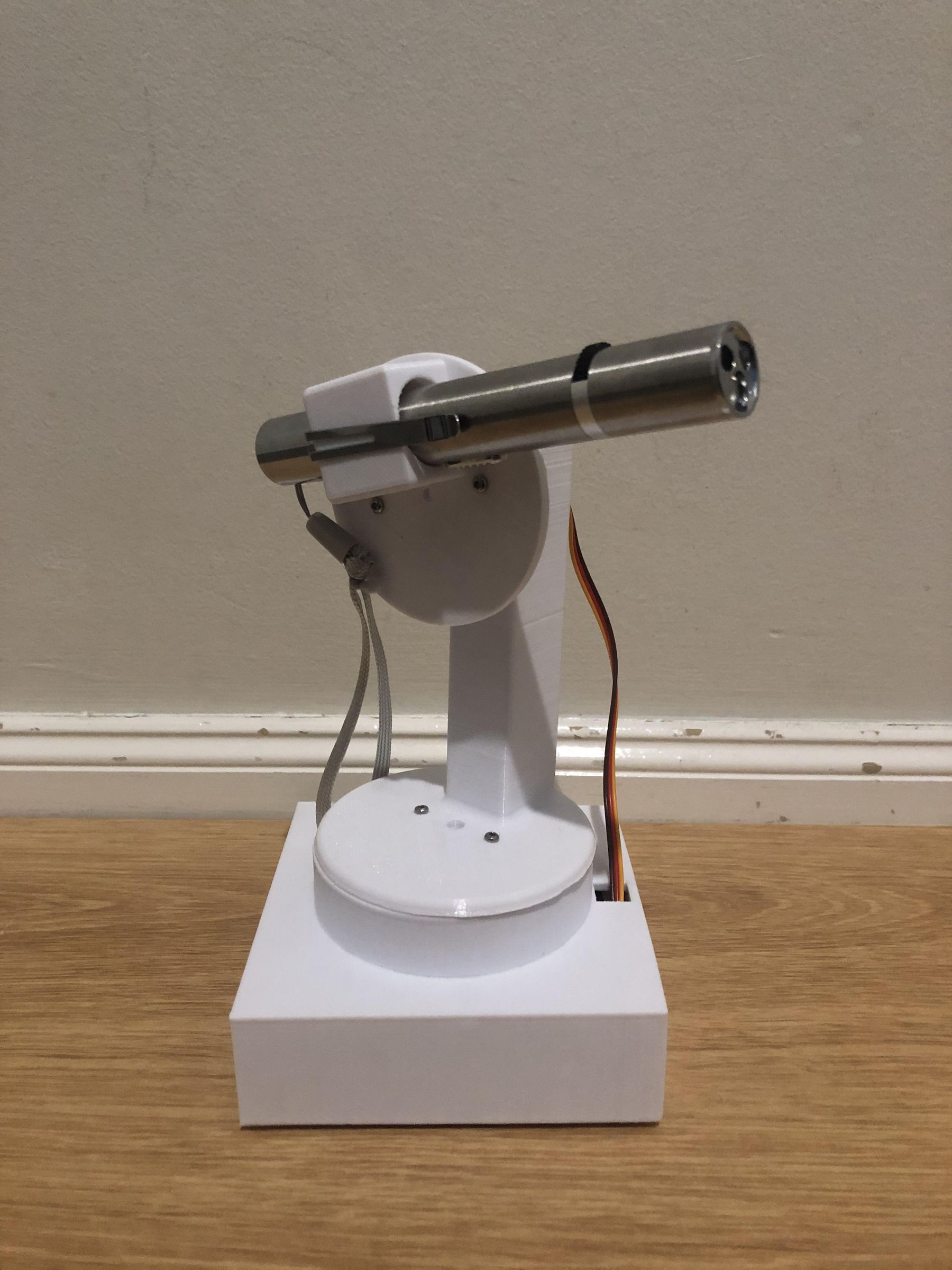 Laser Cat Toy : 6 Steps (with Pictures) - Instructables