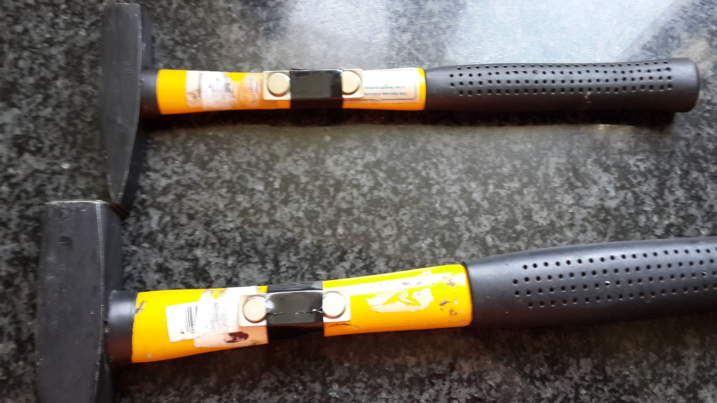 Hammers With Magnets - Simple and Useful Life Hack! : 3 Steps ...