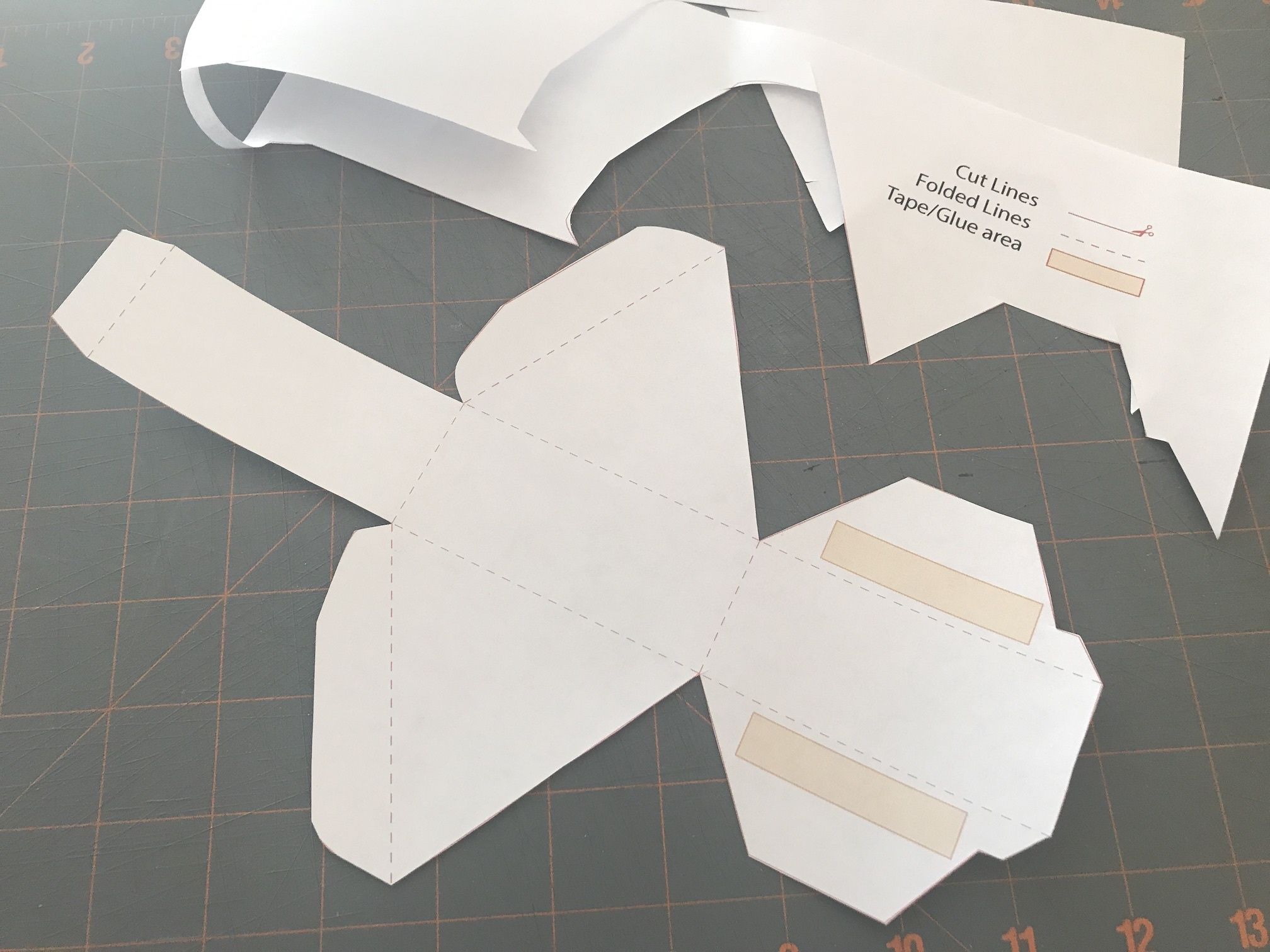 Handmade Custom Shaped Gift Box Series: Beginner - Tri-Fold Box : 6 ...