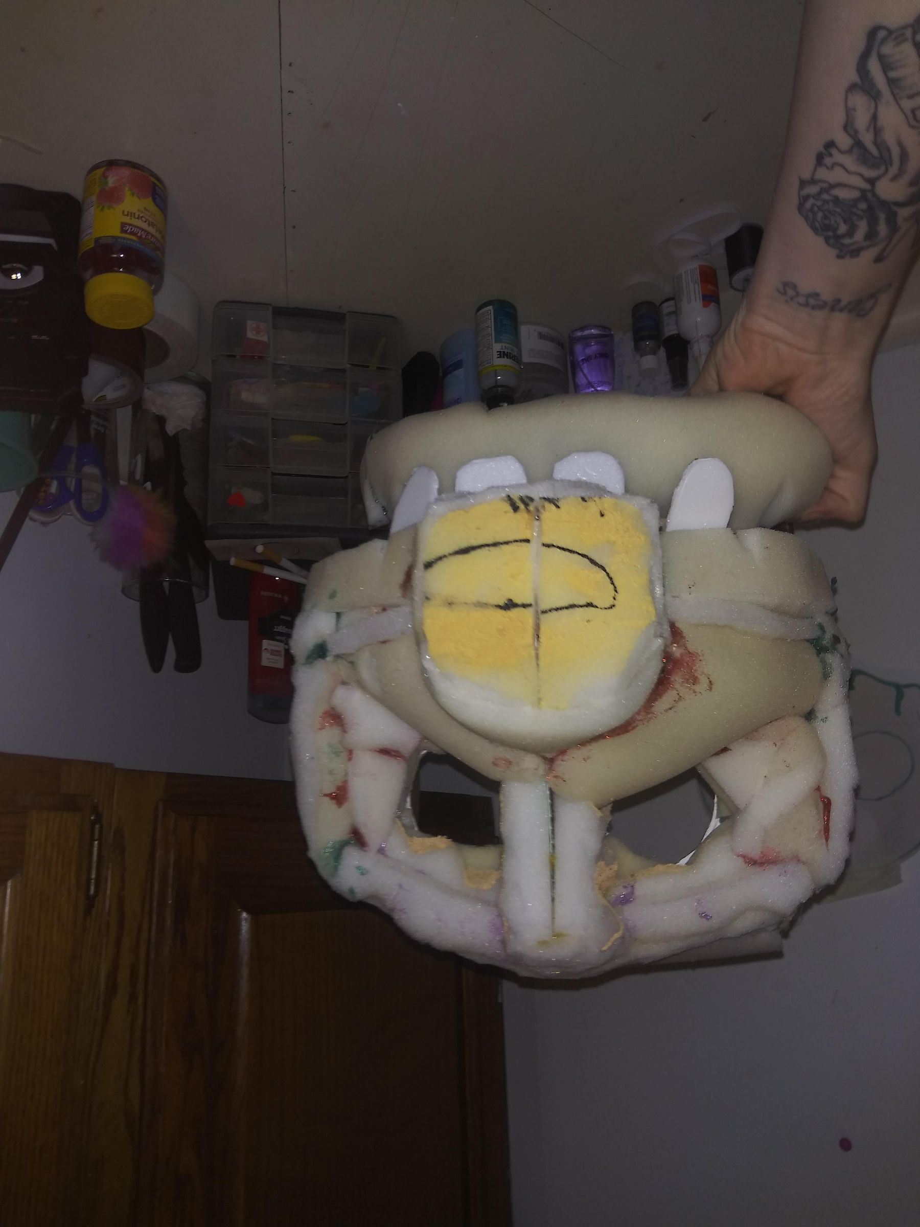 DIY FNAF Spring Trap Full Costume : 4 Steps - Instructables