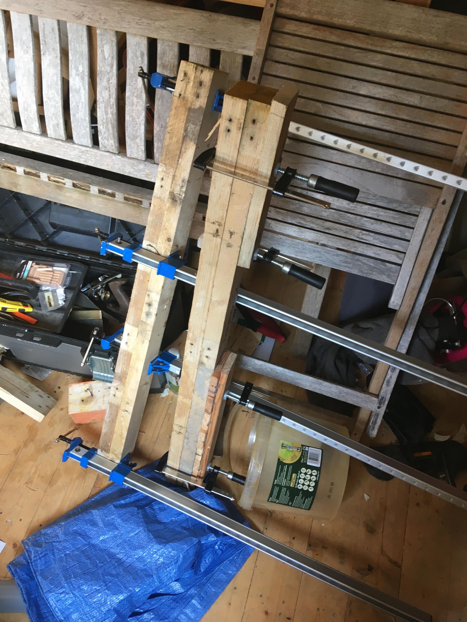 Making a Workbench From Pallets : 7 Steps - Instructables