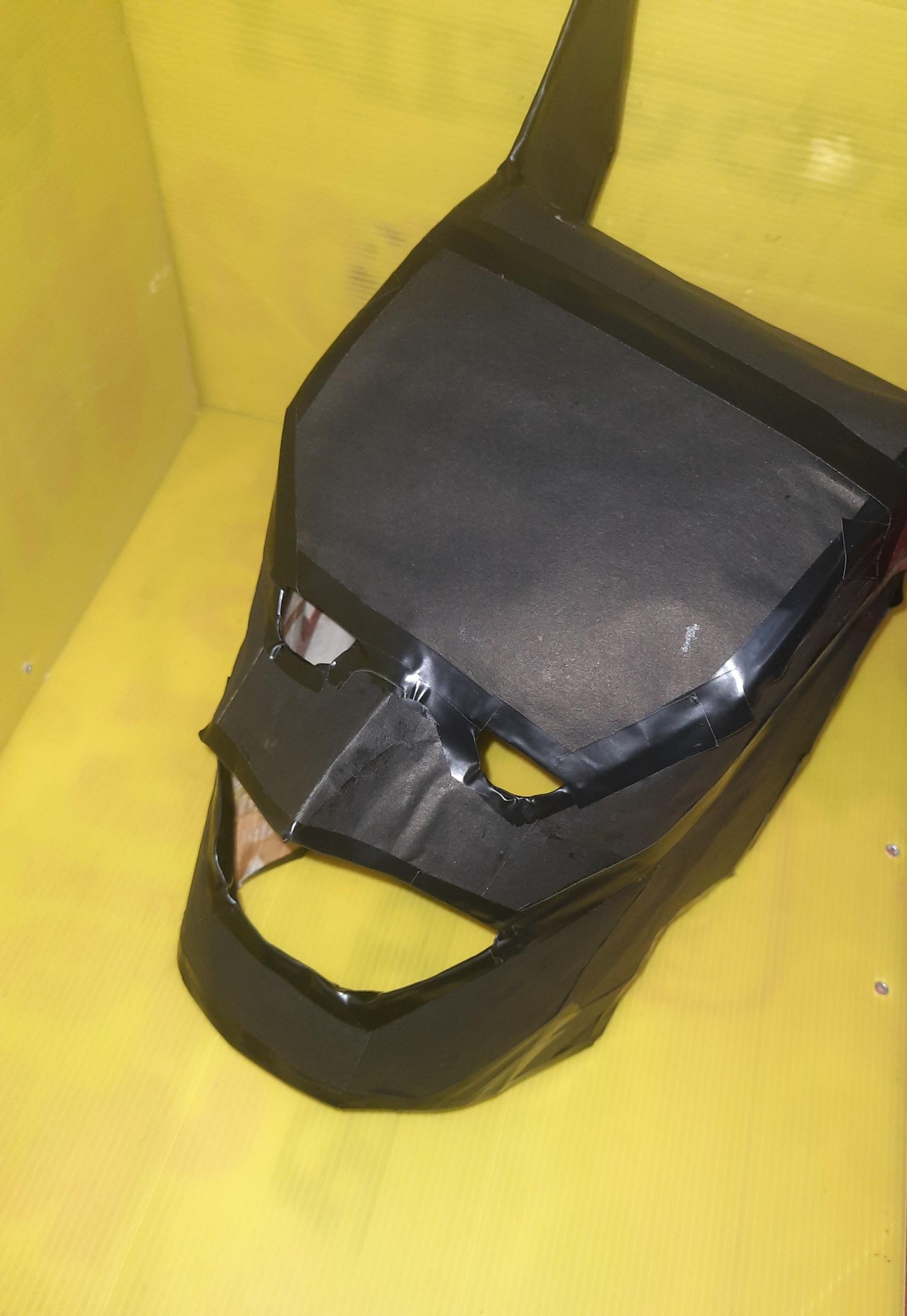 Batman Mask Craft : 10 Steps - Instructables