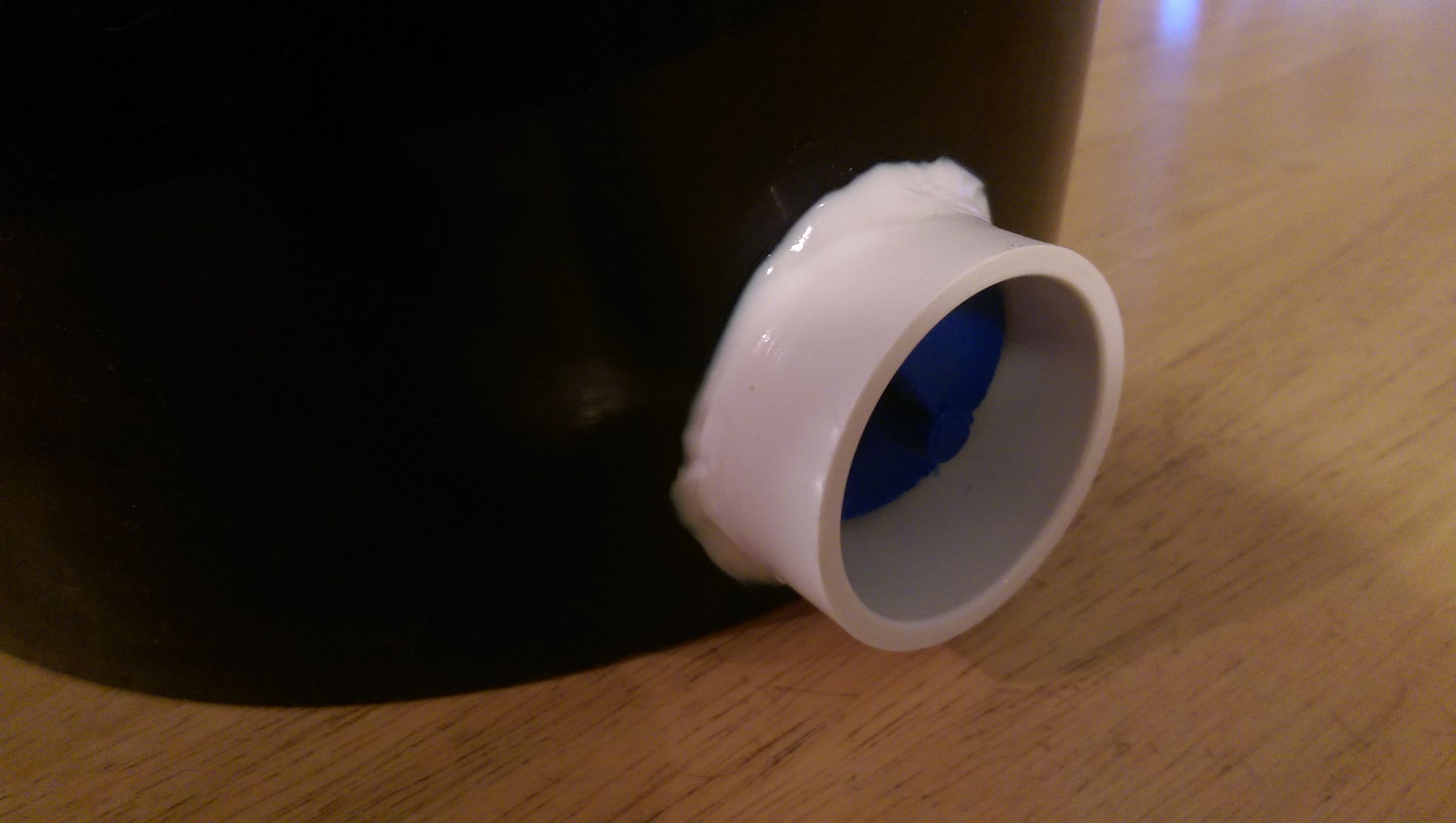 Automated 5 Gallon Bucket Feeder : 11 Steps (with Pictures) - Instructables