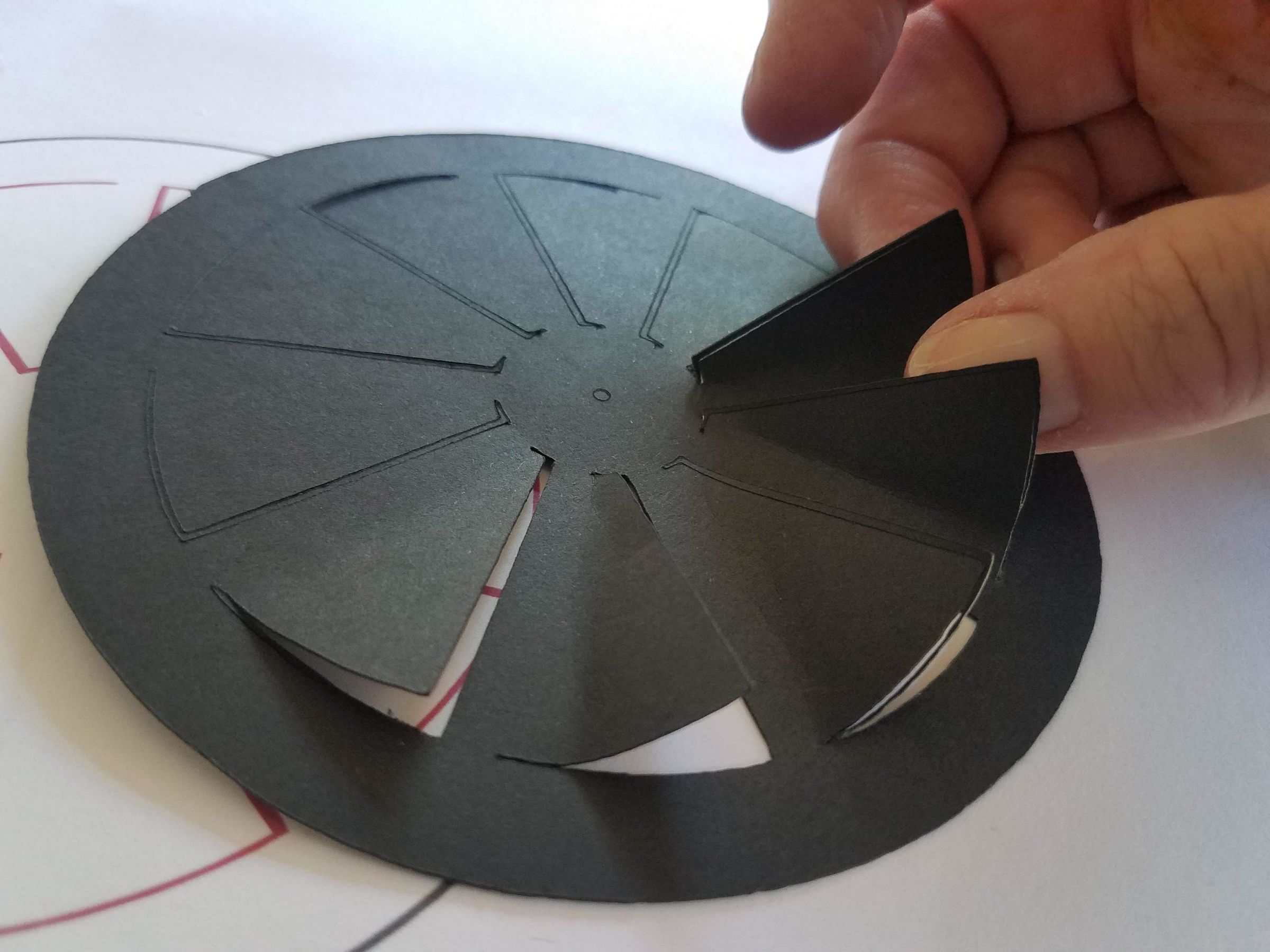 Psychedelic 70s Motion Lamp : 8 Steps (with Pictures) - Instructables