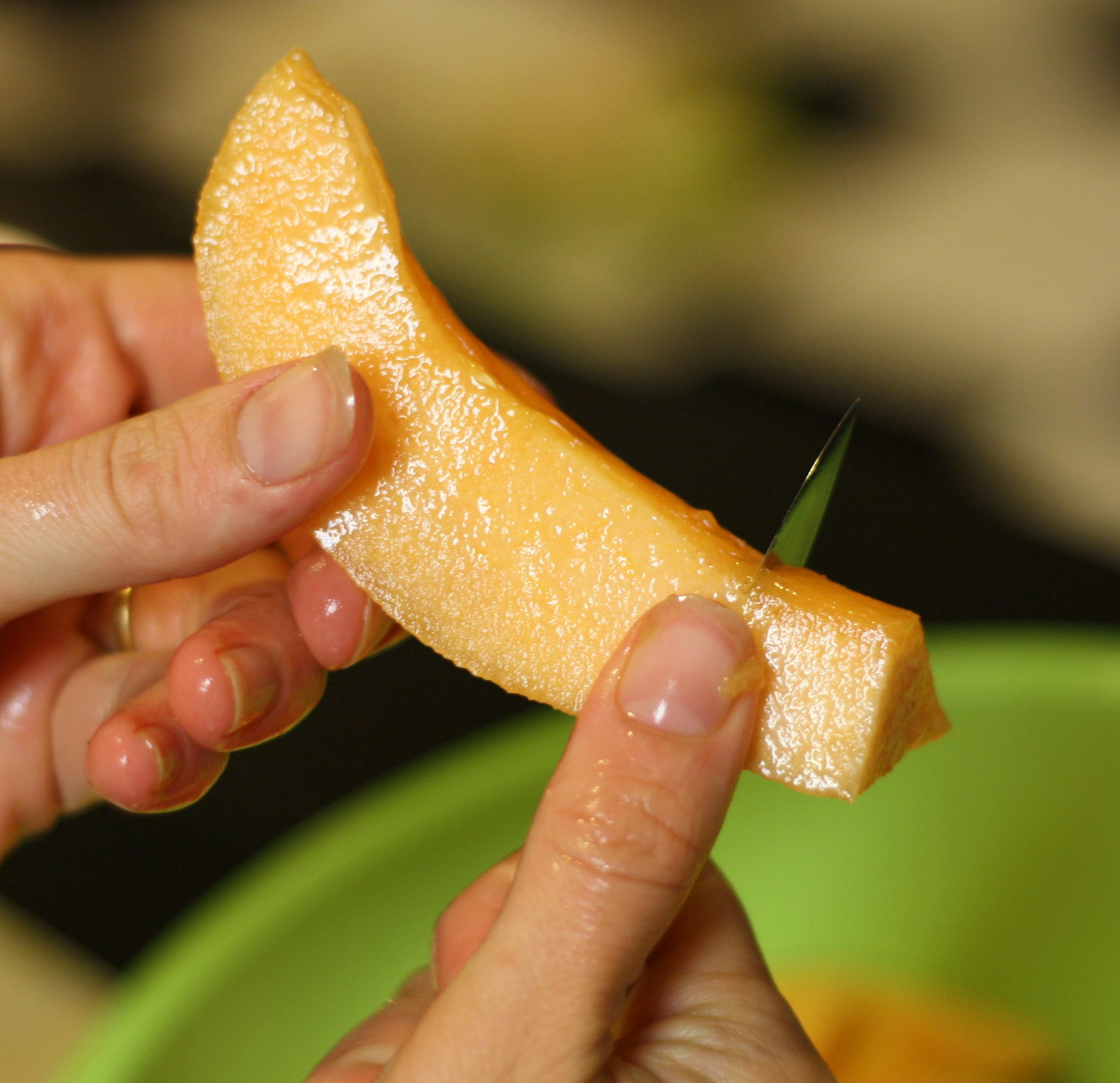 How to Cut a Melon : 7 Steps (with Pictures) - Instructables