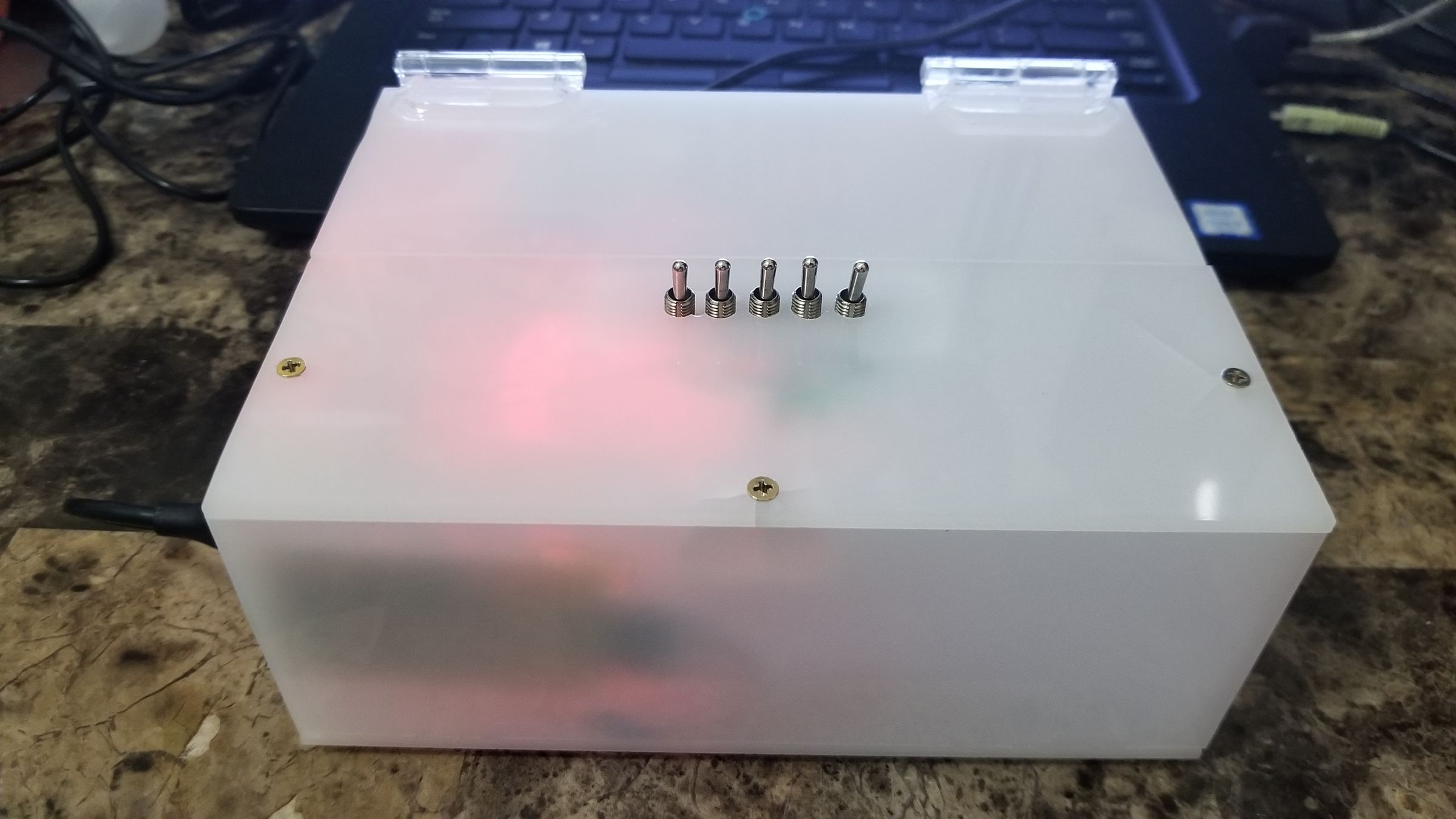 Advanced Useless Machine : 4 Steps (with Pictures) - Instructables