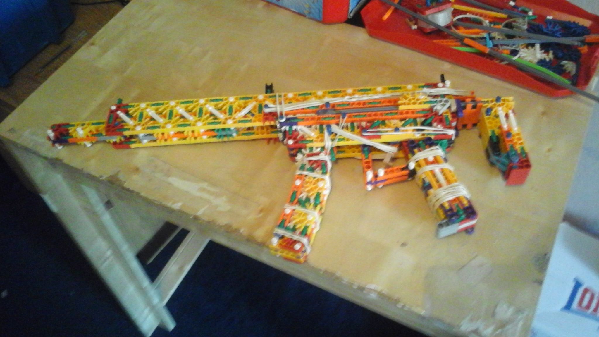 Knex Heckler & Koch MP5 : 4 Steps - Instructables