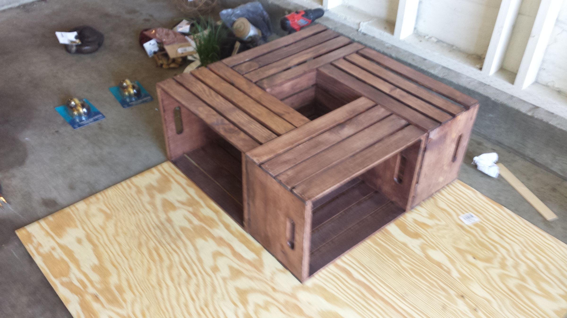 Crate Coffee Table : 6 Steps - Instructables