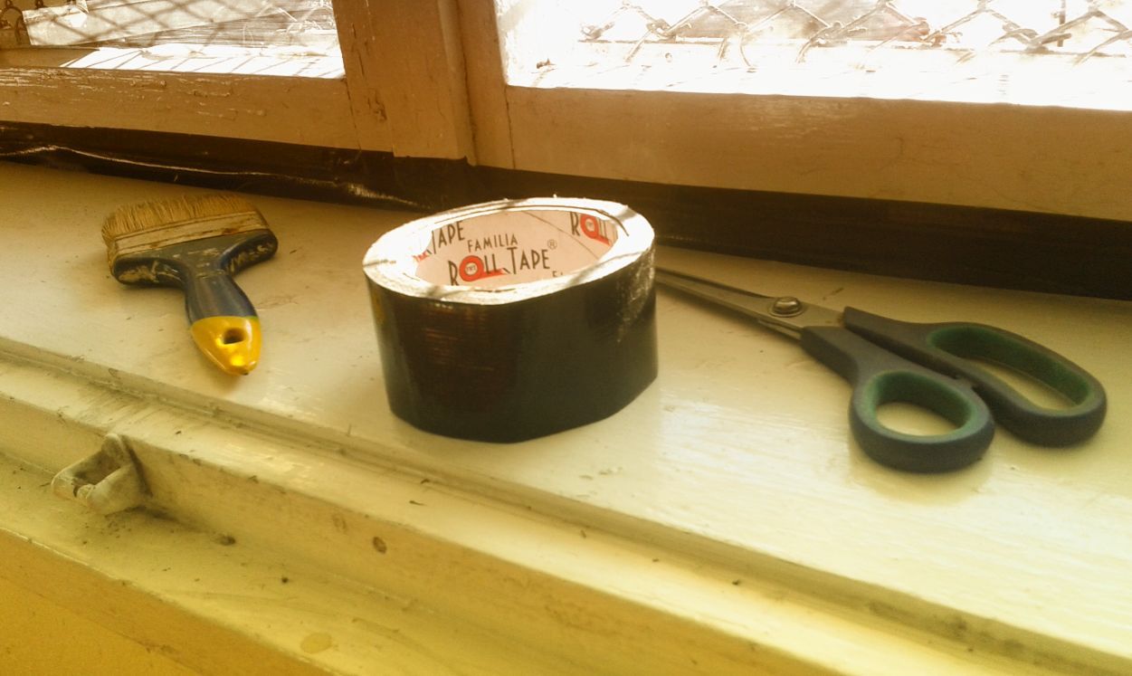 Duct Tape Window Insulation : 4 Steps (with Pictures) - Instructables