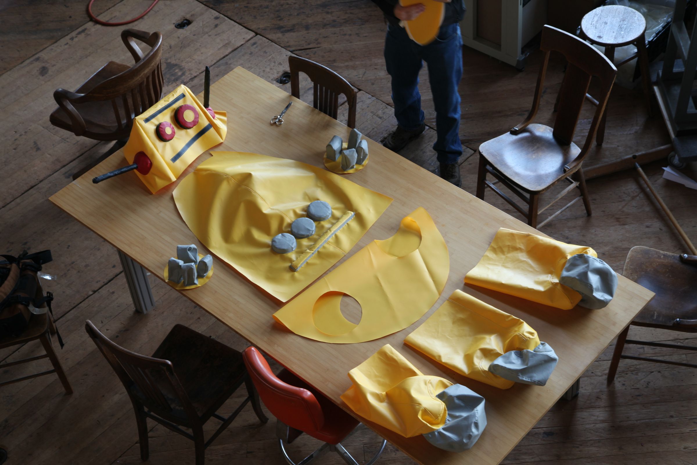 Giant Inflatable Robot : 6 Steps (with Pictures) - Instructables