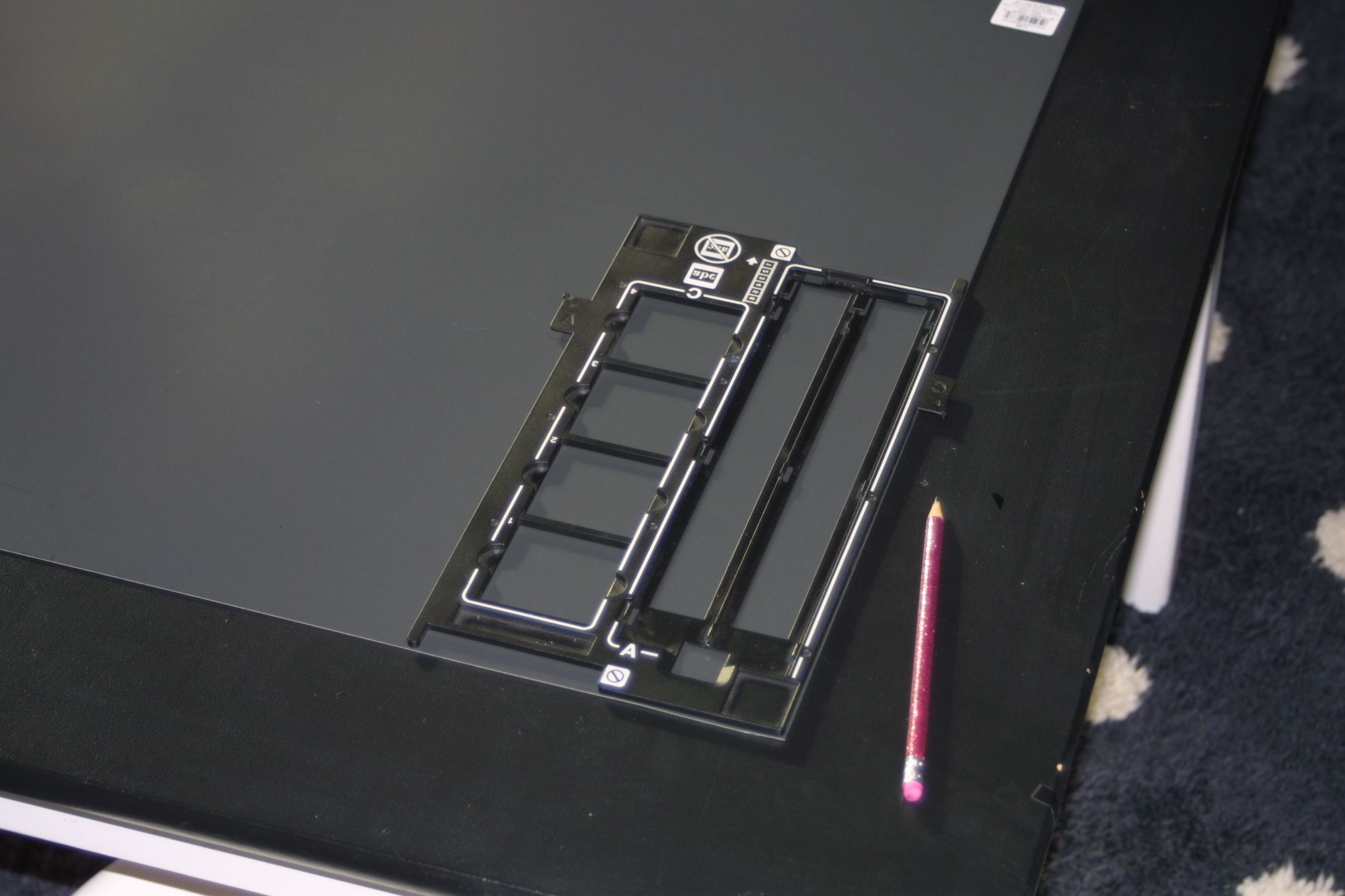Make a Scanner Mask for 110 And/Or APS Film [Updated] : 7 Steps (with ...