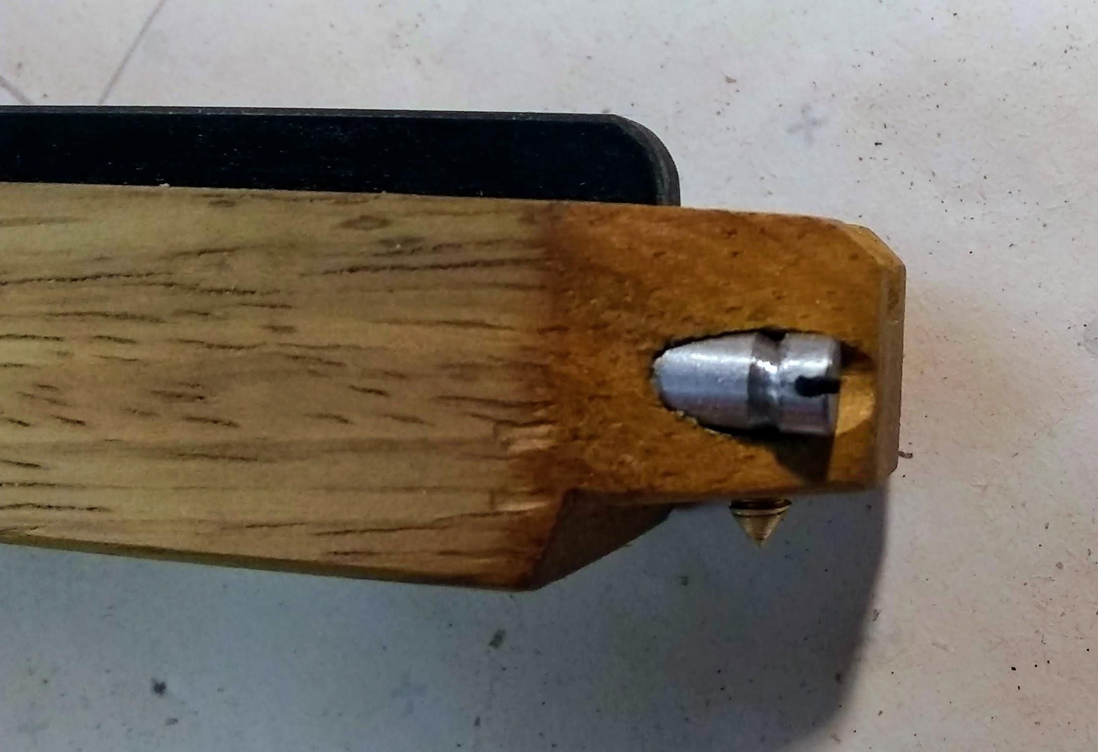 Beam Compass & Marking Gauge : 6 Steps (with Pictures) - Instructables