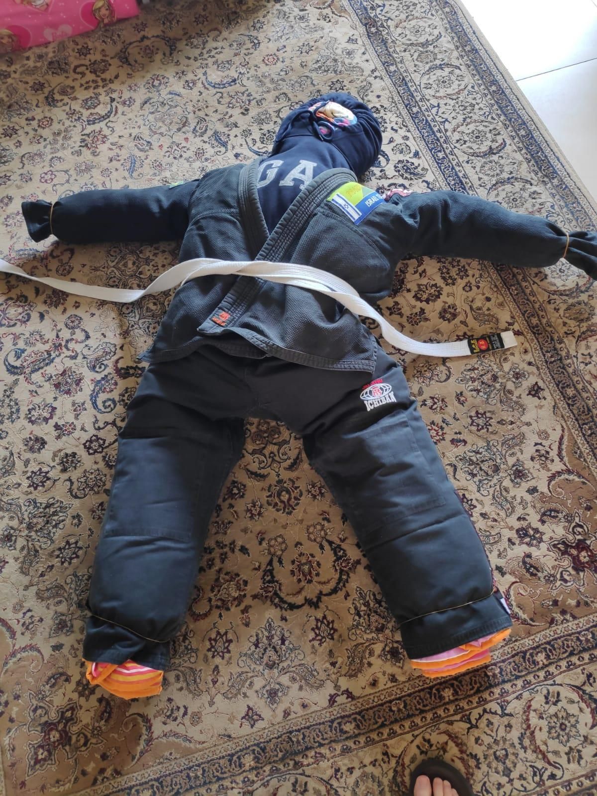 How to Make a BJJ Dummy to Help You Train During the Covid-19 Period ...