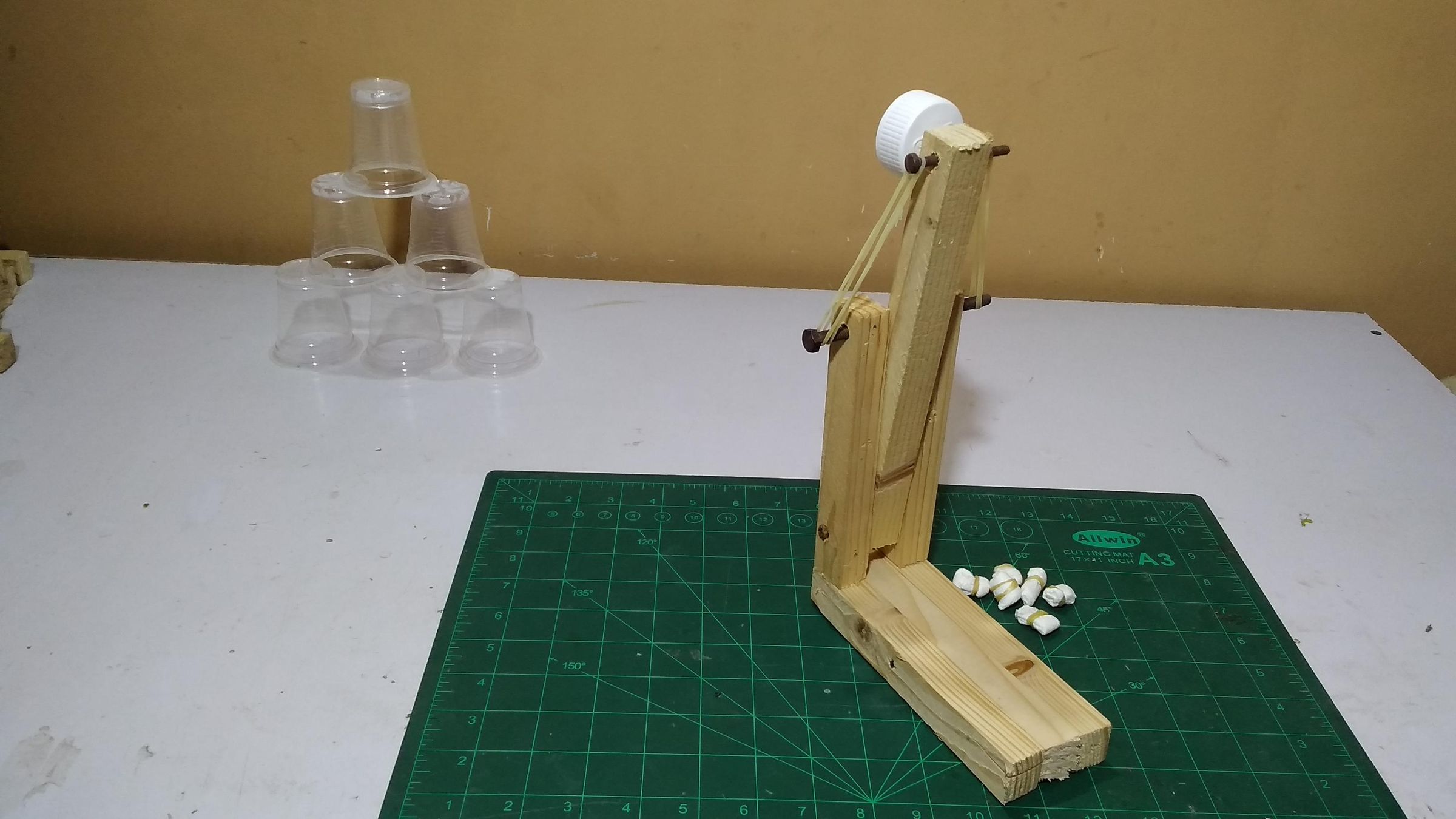How to Make Wooden Catapult : 5 Steps (with Pictures) - Instructables