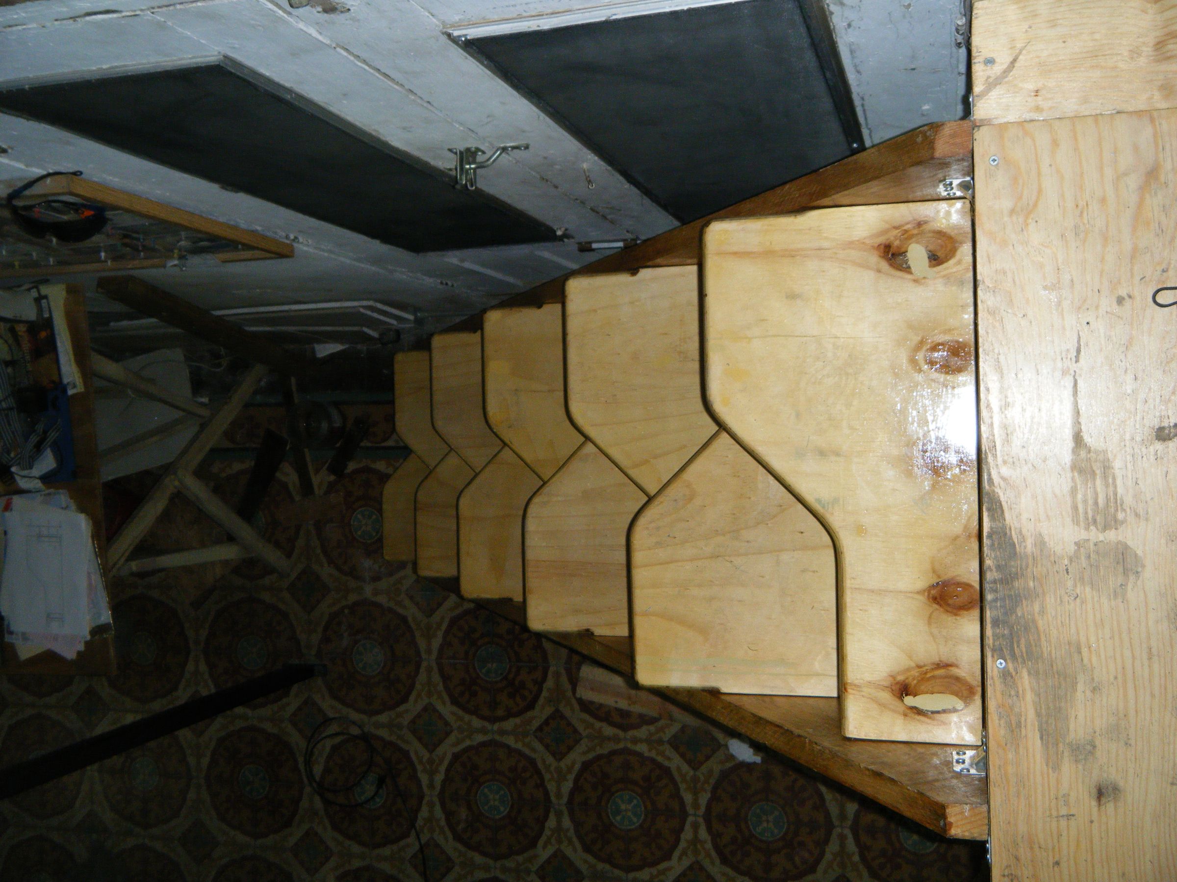 Alternating Tread Stairs : 10 Steps - Instructables