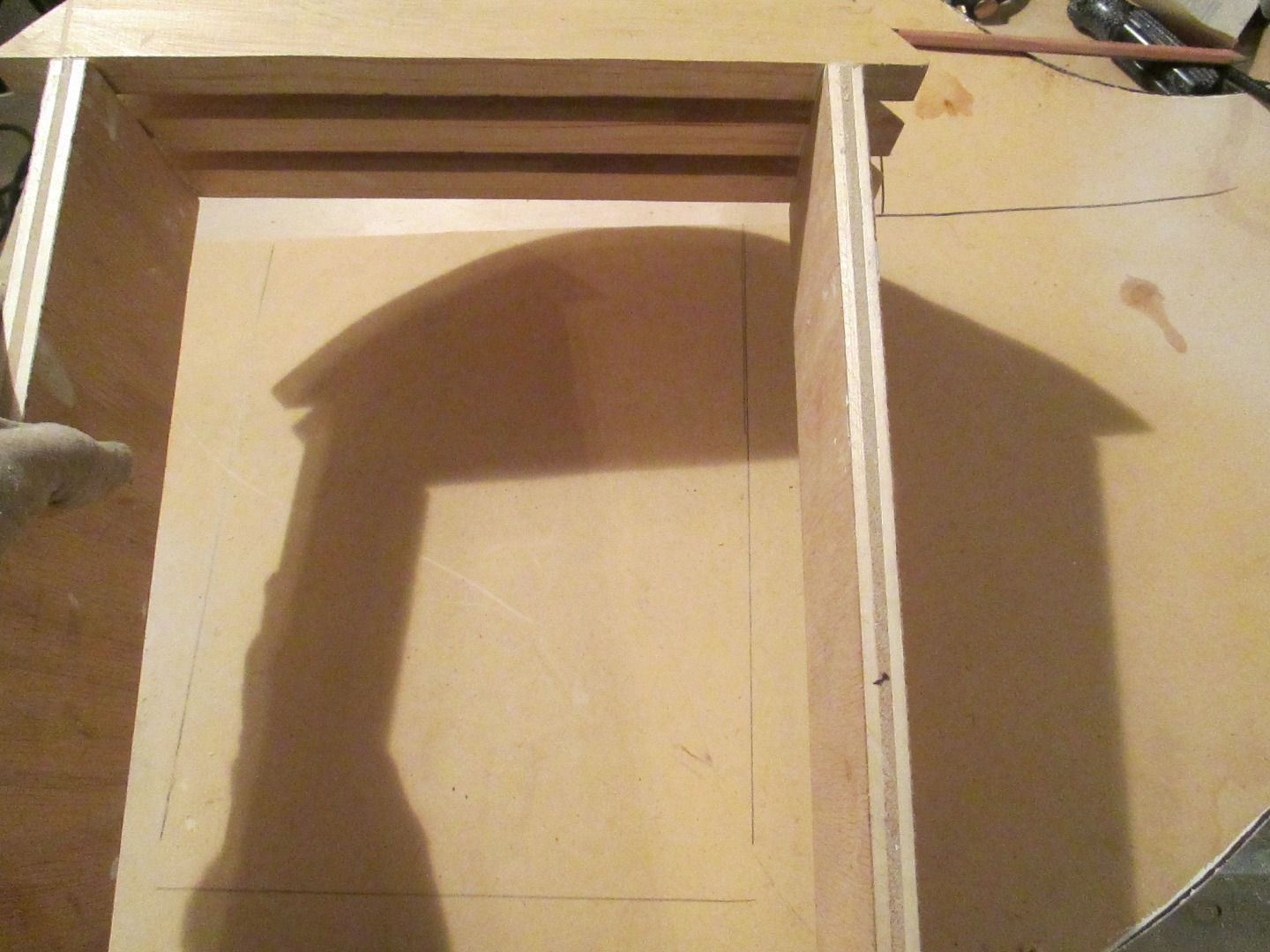 Sci-fi, Jetsons Side Table : 12 Steps - Instructables