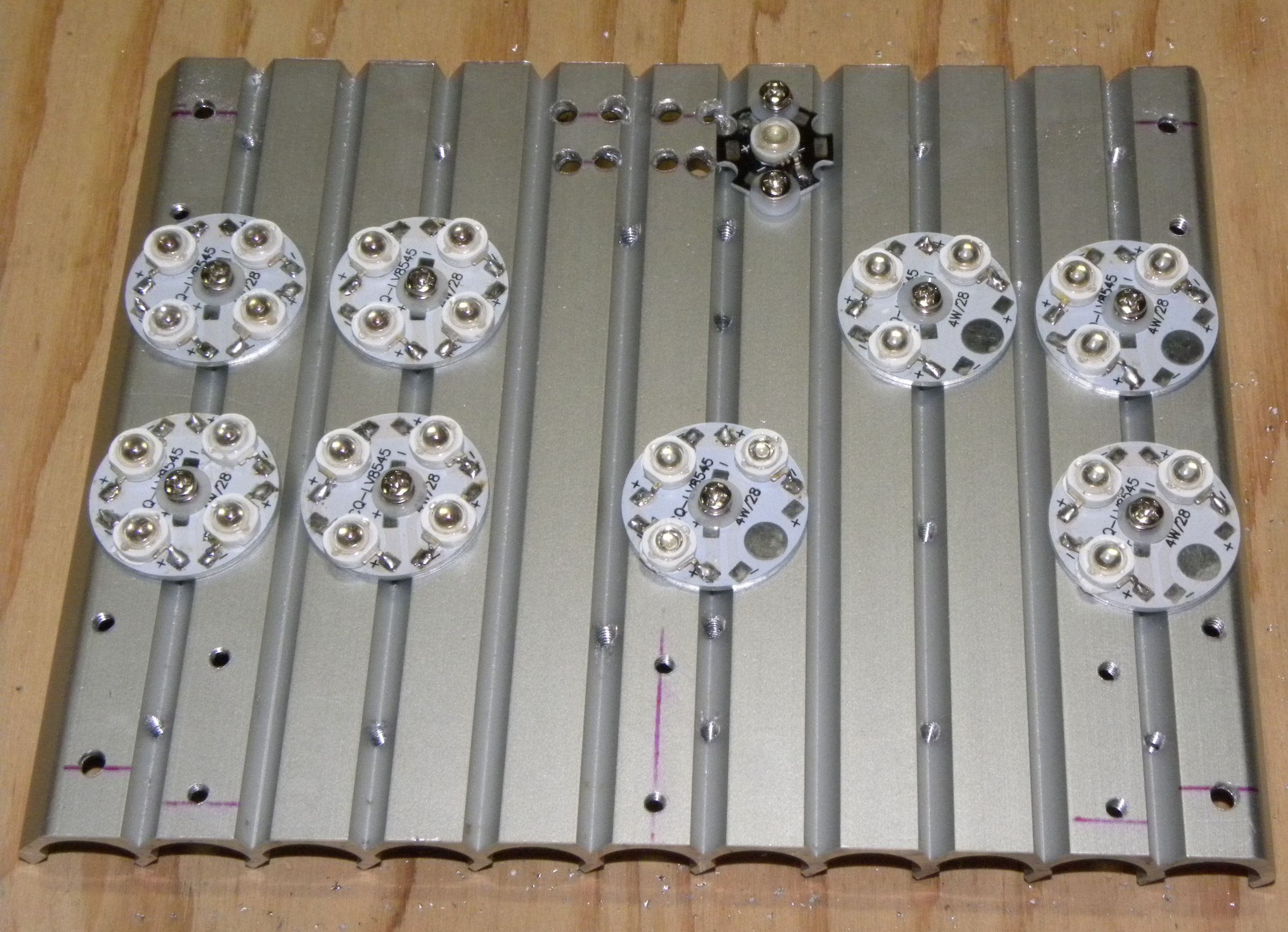 84W PC Chassis LED Grow Light : 19 Steps (with Pictures) - Instructables