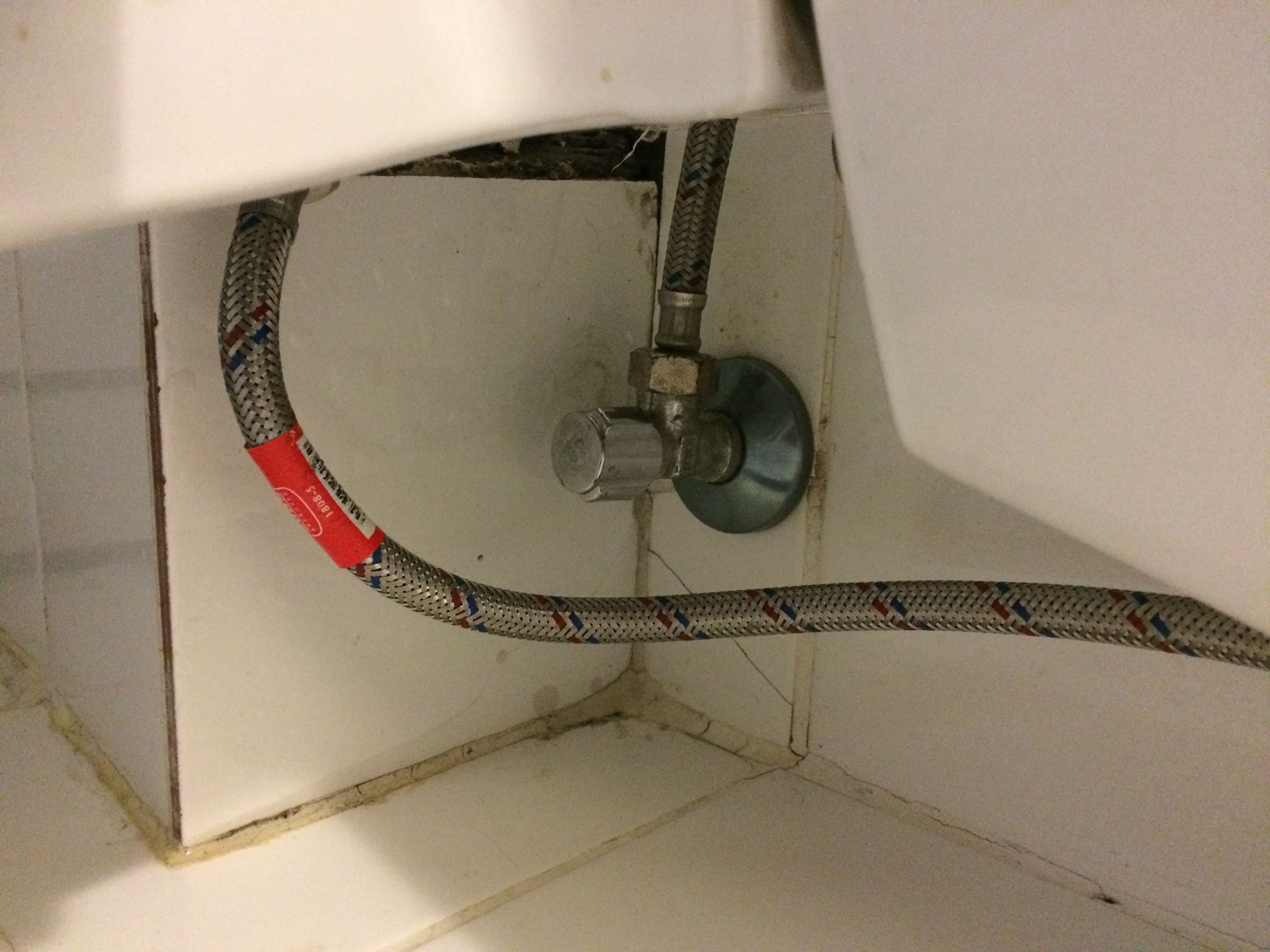 Water Saving Toilet-Mounted Basin : 8 Steps (with Pictures) - Instructables