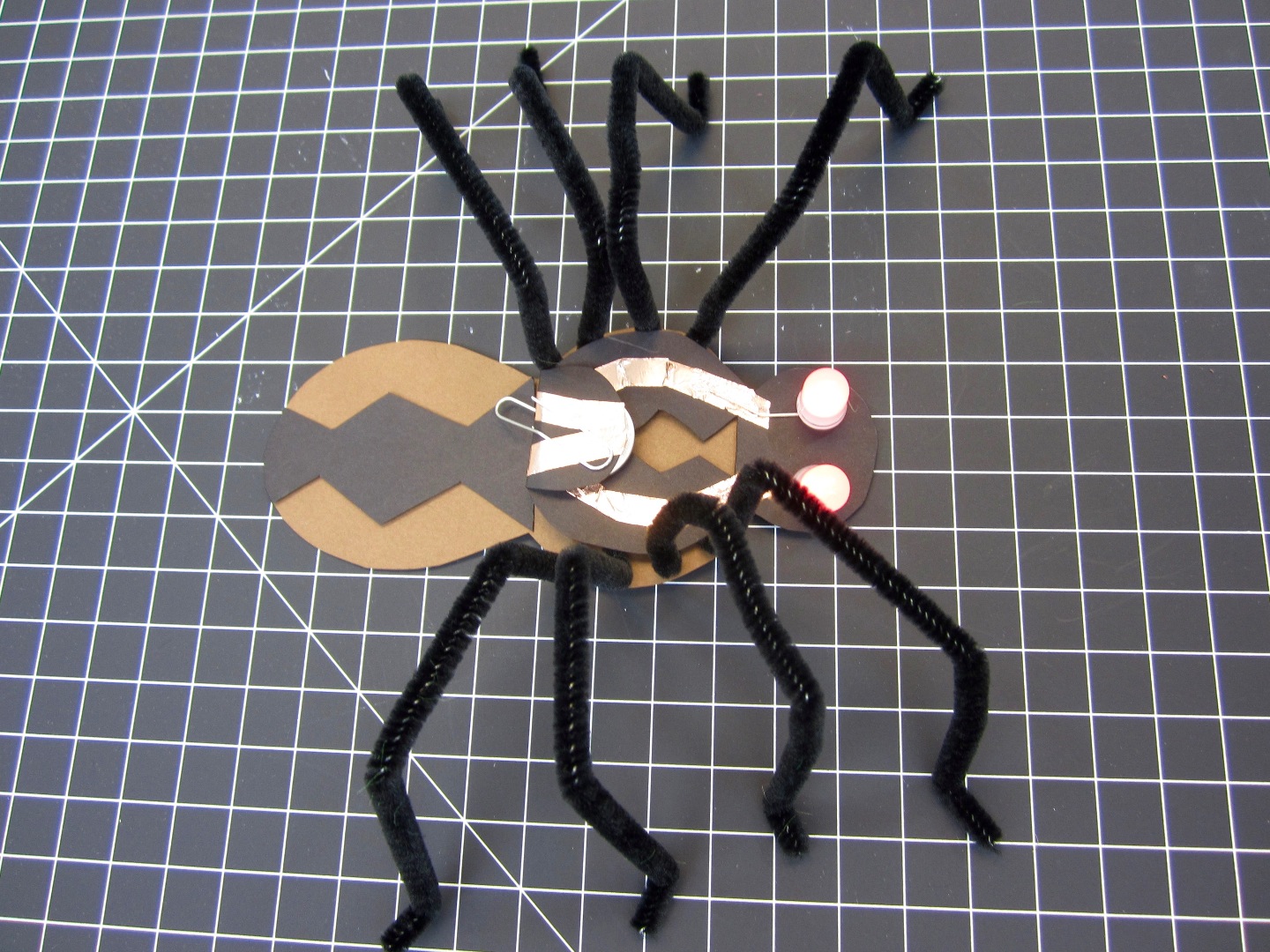 Halloween LED Paper Crafts : 12 Steps (with Pictures) - Instructables