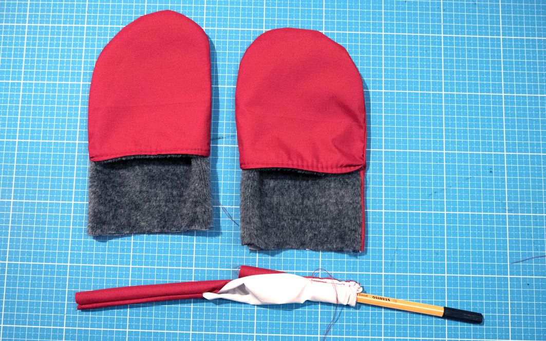 Turn Your Gloves Into Temporary Mittens : 7 Steps (with Pictures ...