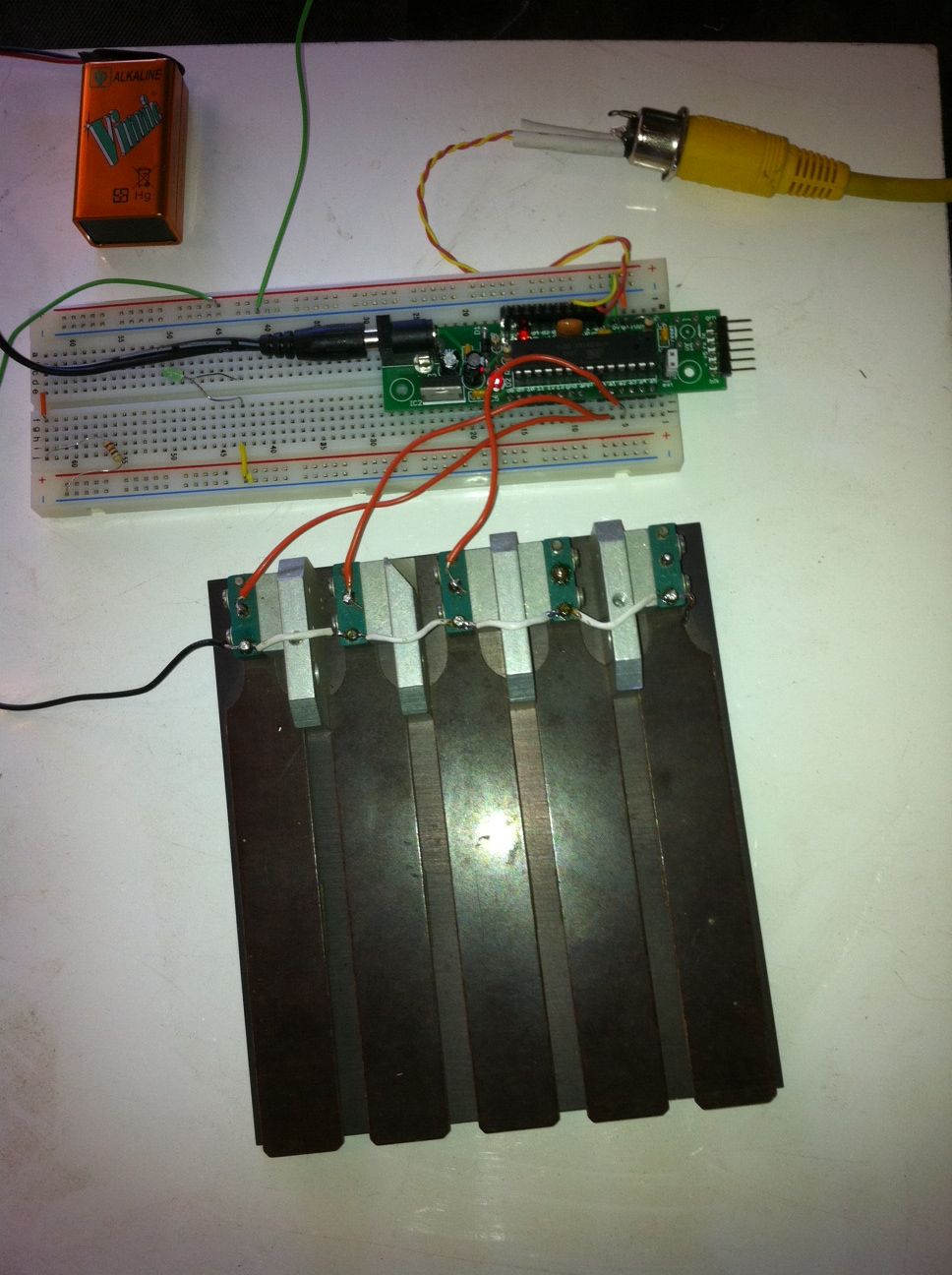 Arduino MIDI Controller - Techshop Using Scarff Boarduino : 6 Steps - Instructables