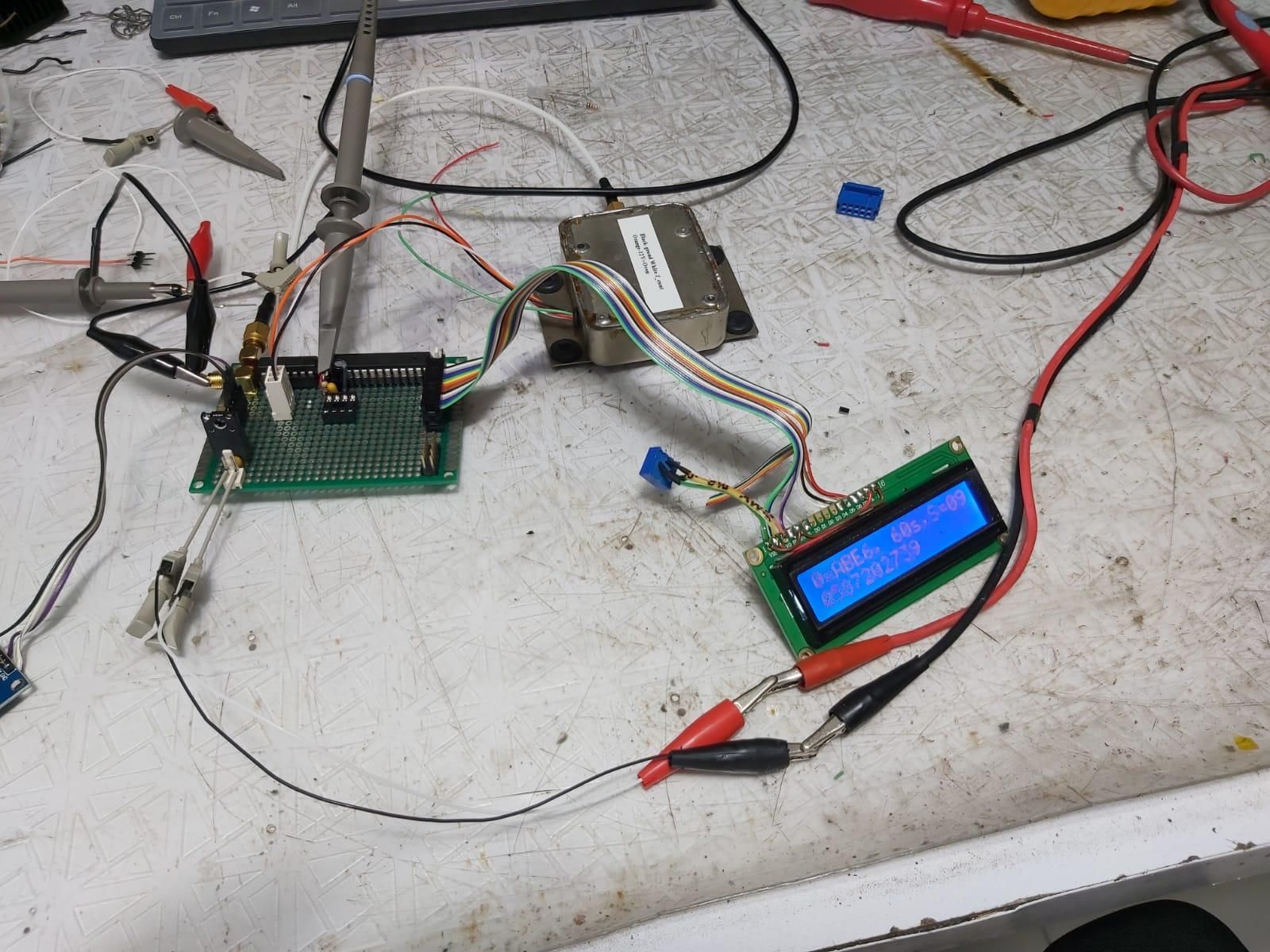 GPSDO YT 10 Mhz Lcd 2x16 With LED, UTC Time and GPS Localisation. : 26 ...