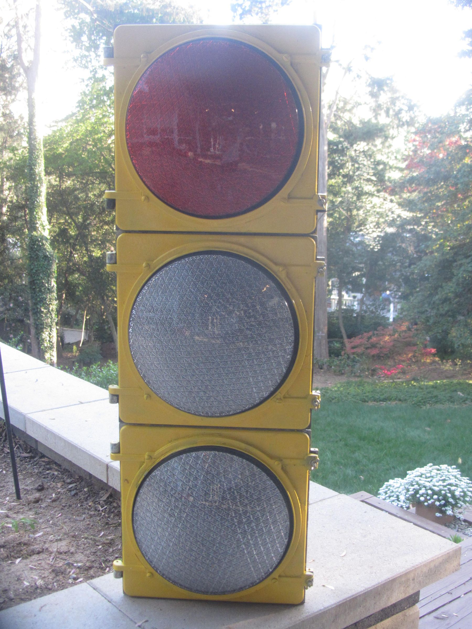 Traffic Light Restoration : 8 Steps - Instructables
