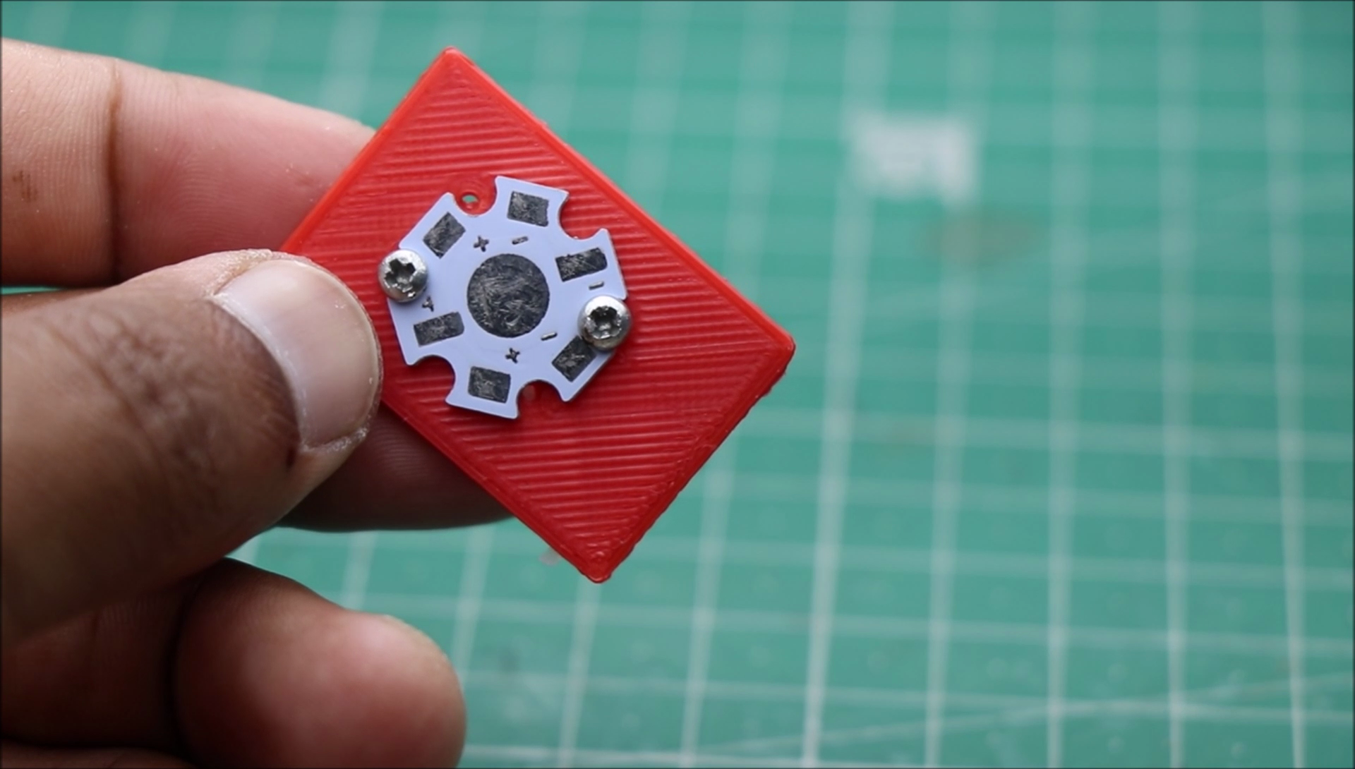 How to Make Mini Rechargeable Powerful LED Light : 8 Steps (with ...