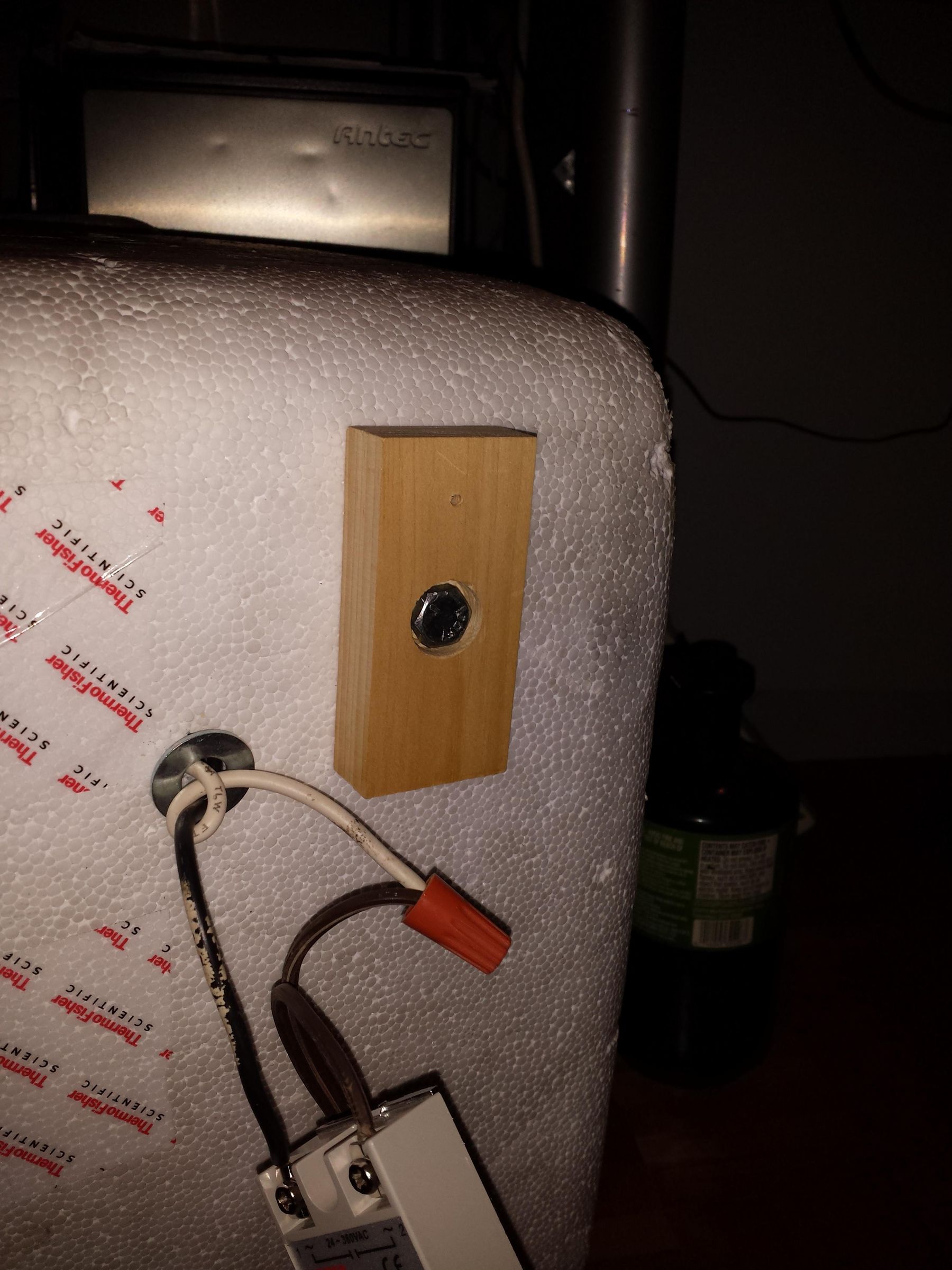 Temperature Controlled Incubator Using Arduino : 4 Steps - Instructables