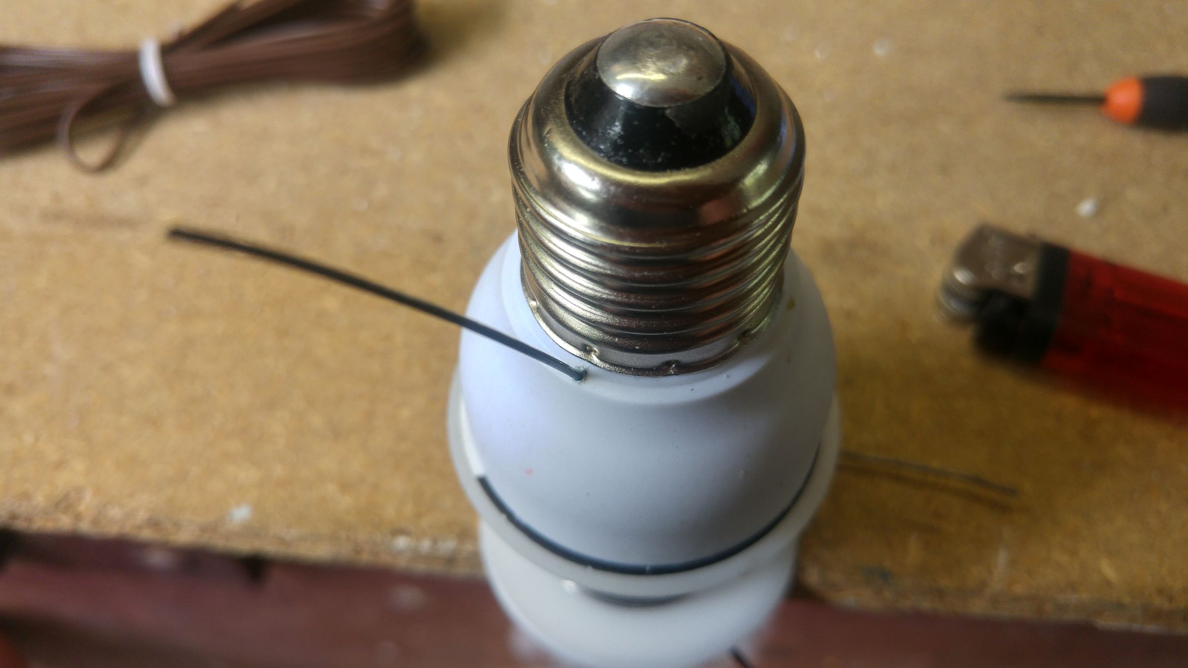 Lamp Base Socket : 5 Steps (with Pictures) - Instructables