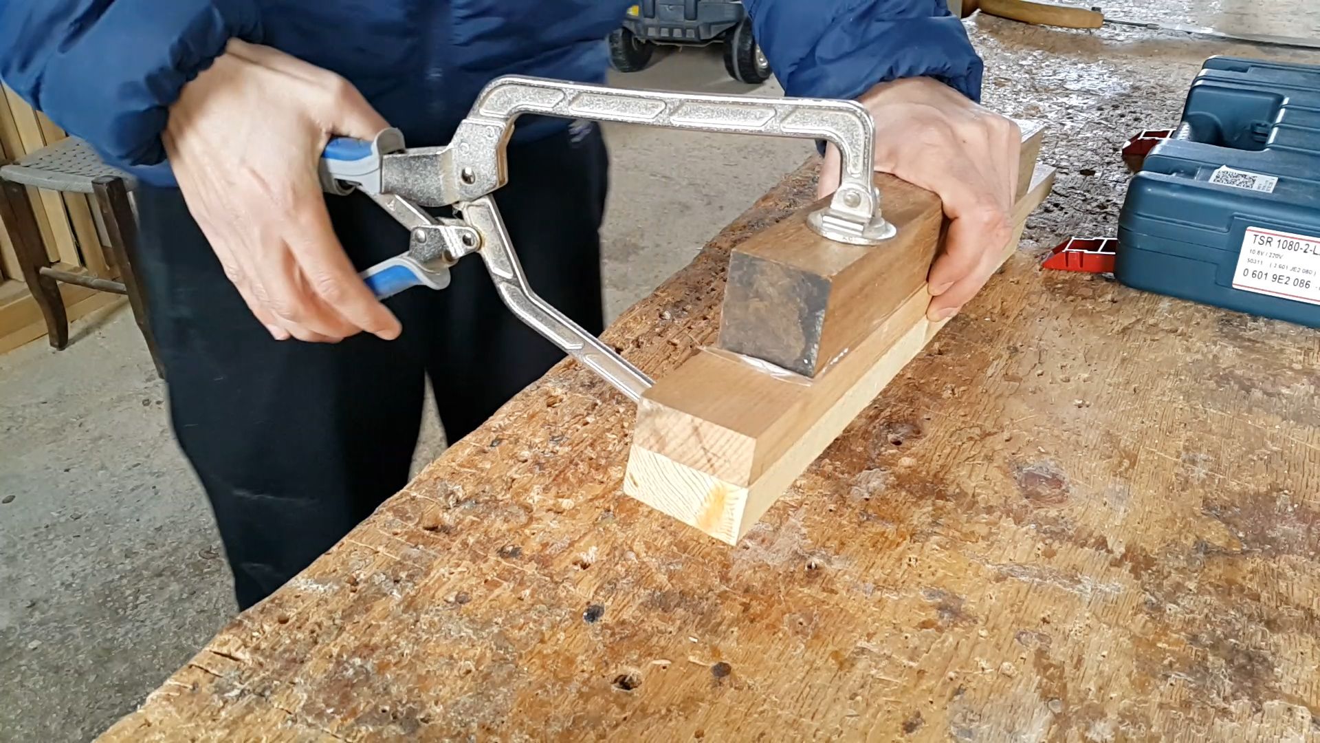 How to Hide a Screw : 6 Steps (with Pictures) - Instructables