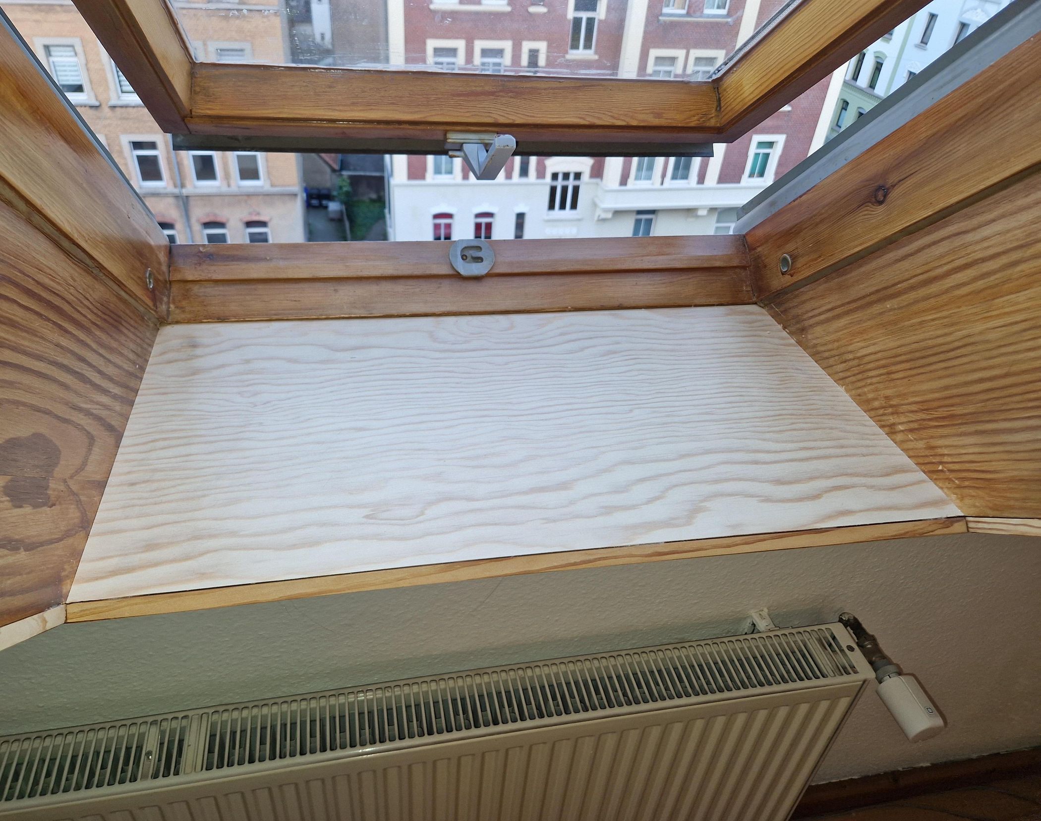 DIY Window Board Revival: Fast, Cheap, Effective (DO TRY AT HOME) : 6 Steps (with Pictures ...