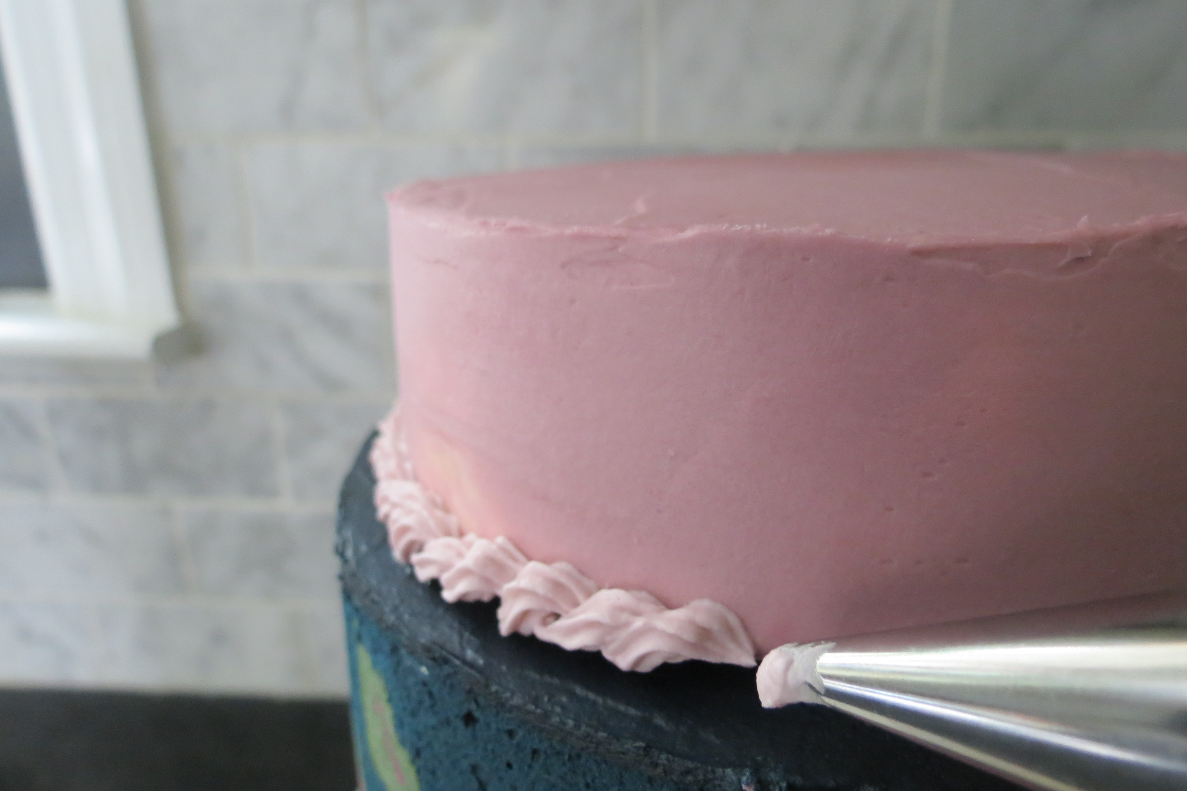 Vintage Tapestry Cake - 3 Ways to Pipe Buttercream : 11 Steps (with ...