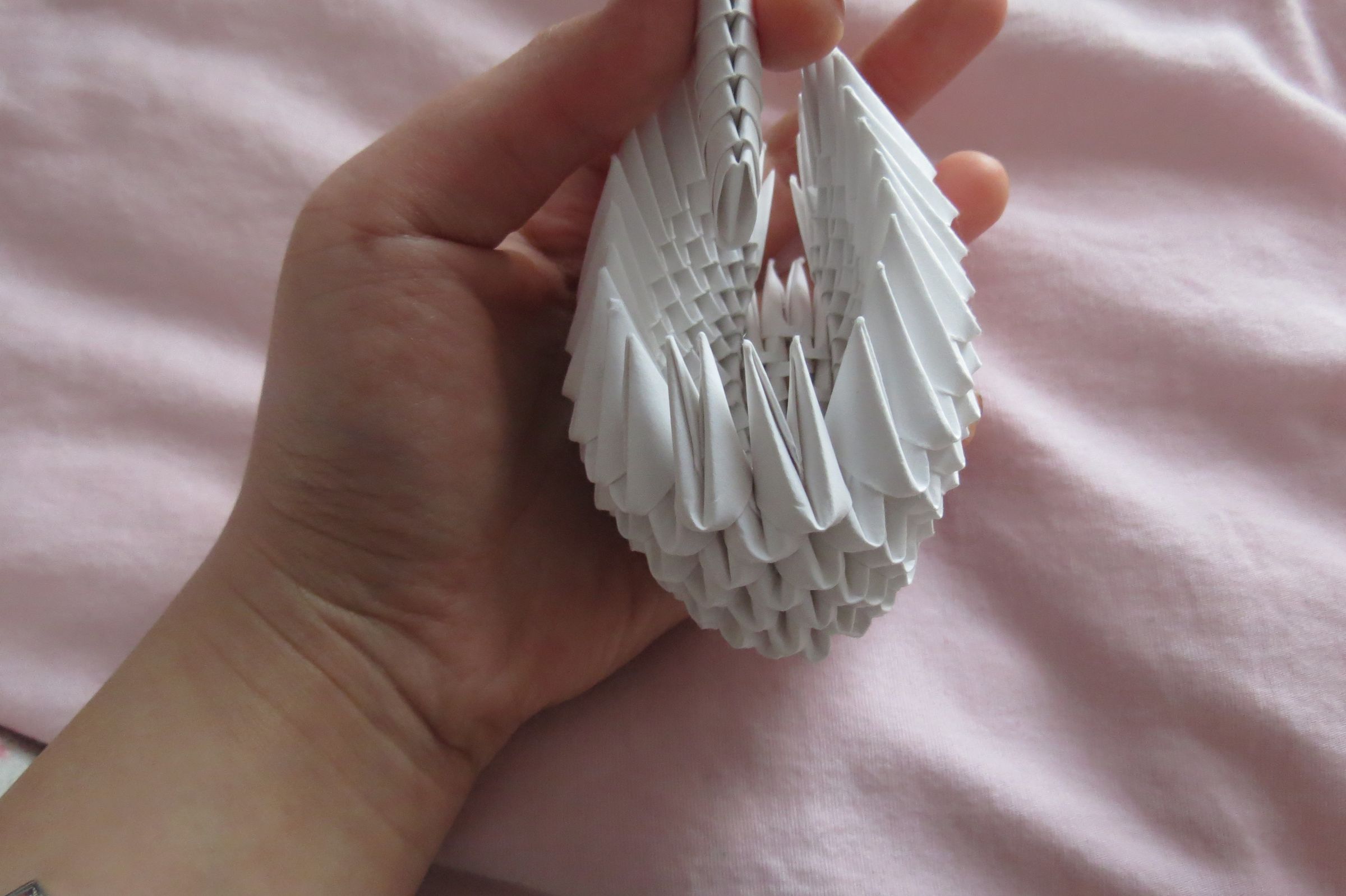 Modular Origami | Mini Winged Swan | 181 Pieces : 8 Steps (with ...