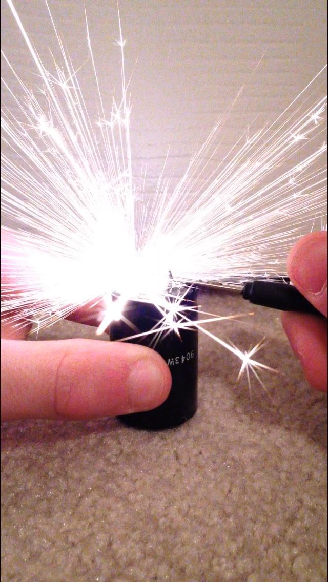 Capacitor Spark IPhone Photography : 8 Steps - Instructables