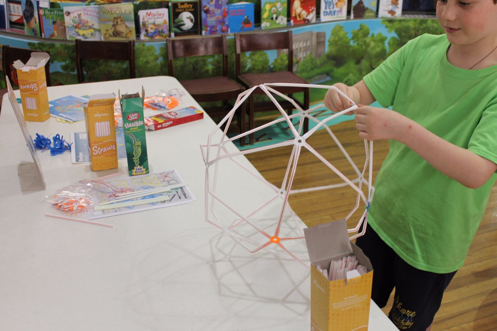 Strawbee Sphere : 3 Steps - Instructables