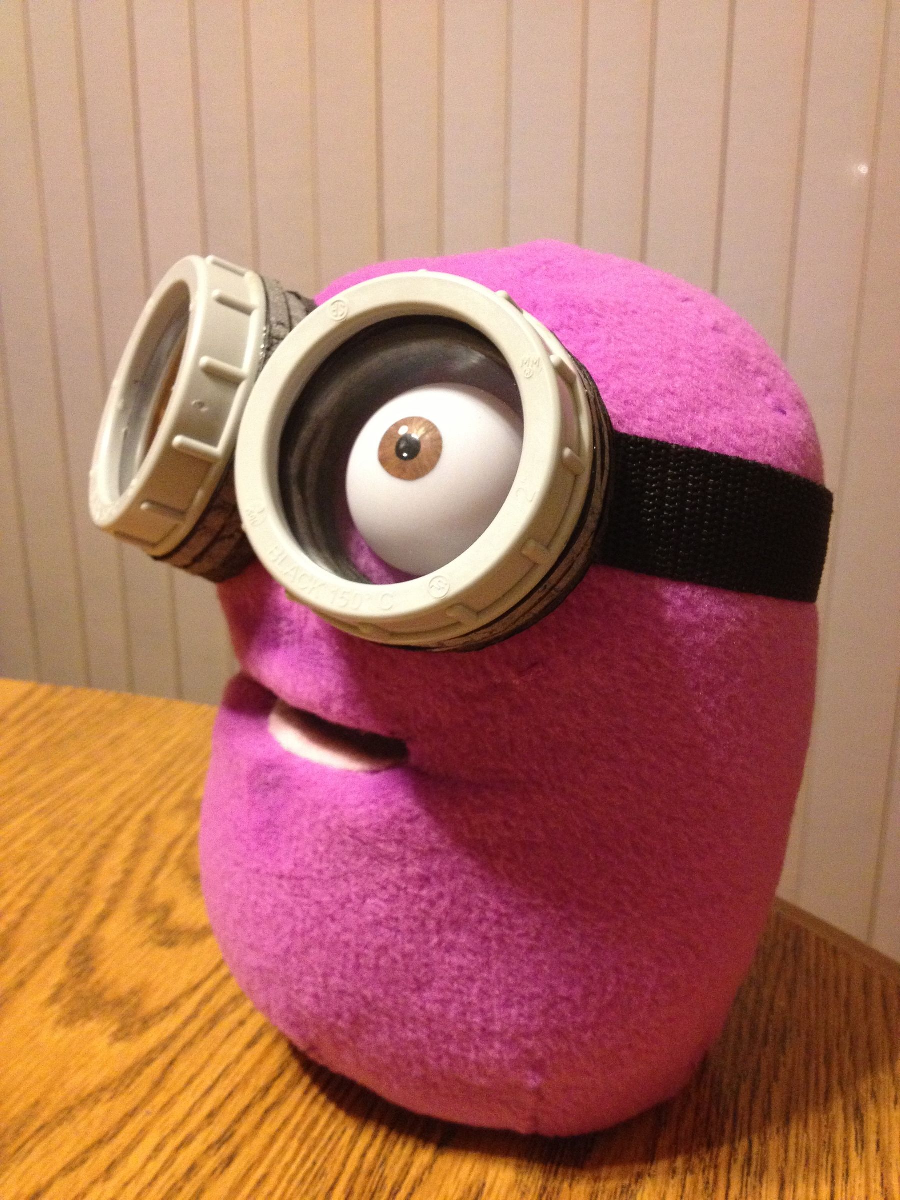 Custom Made Purple Minion Puppet : 14 Steps (with Pictures) - Instructables