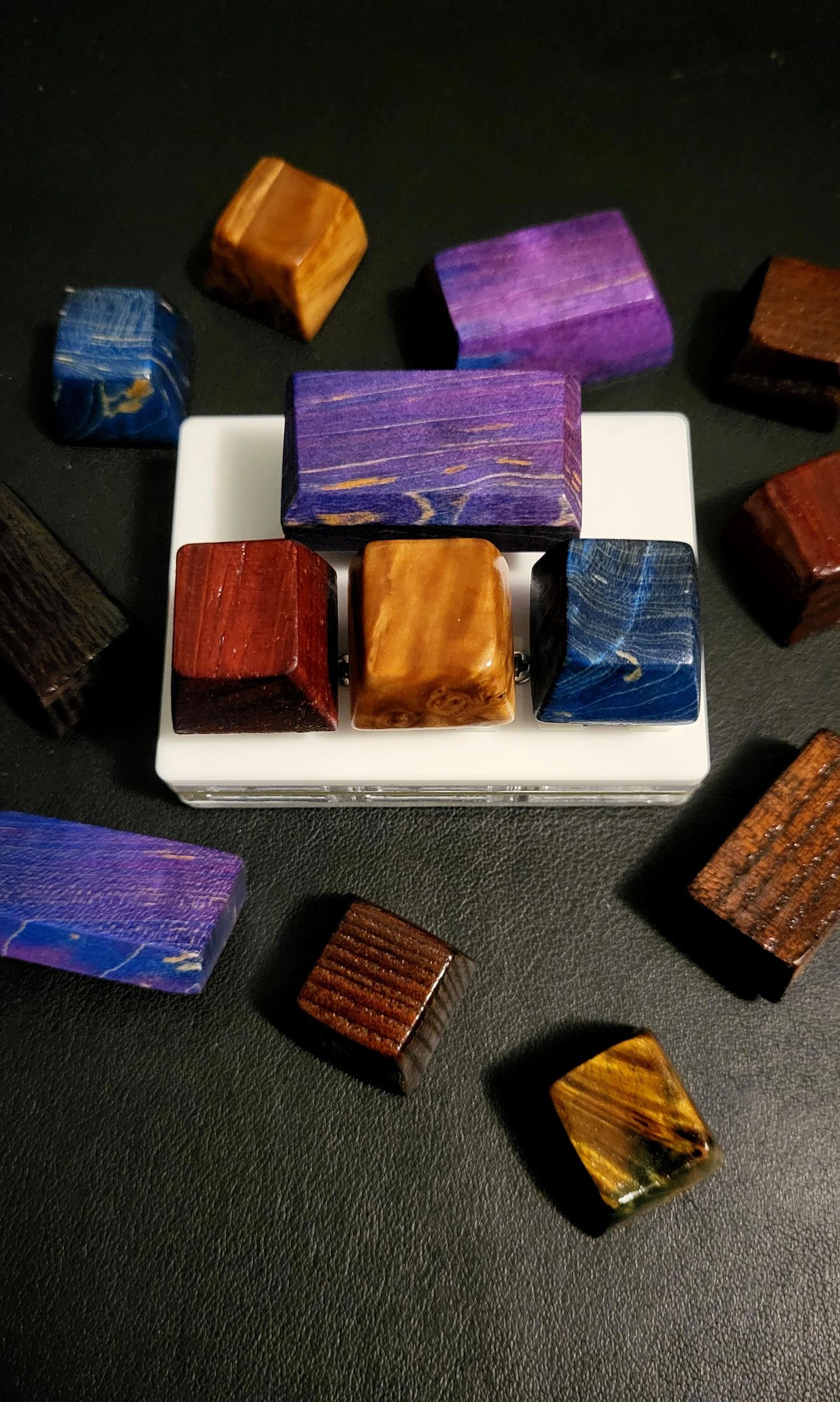 Wooden Keycaps With CNC and Woodcarving : 13 Steps (with Pictures ...