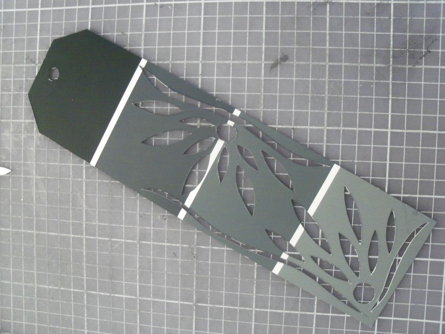 Bookmark From Paint Samples : 4 Steps (with Pictures) - Instructables
