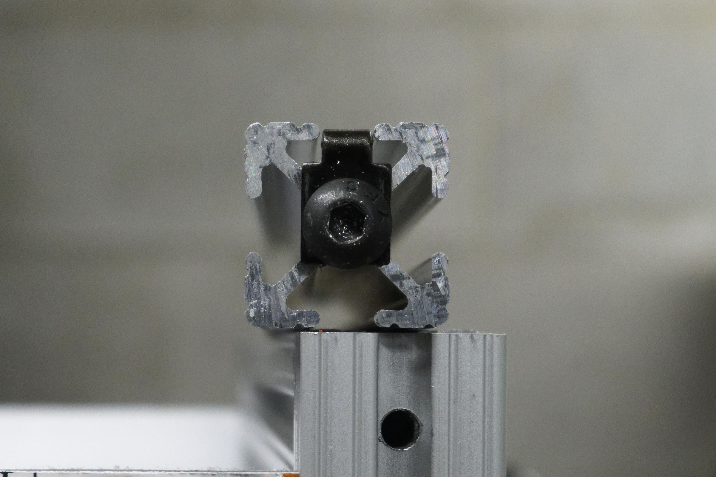 Lets Make a Simple Extruded Aluminum Display Cube. : 13 Steps (with Pictures) - Instructables