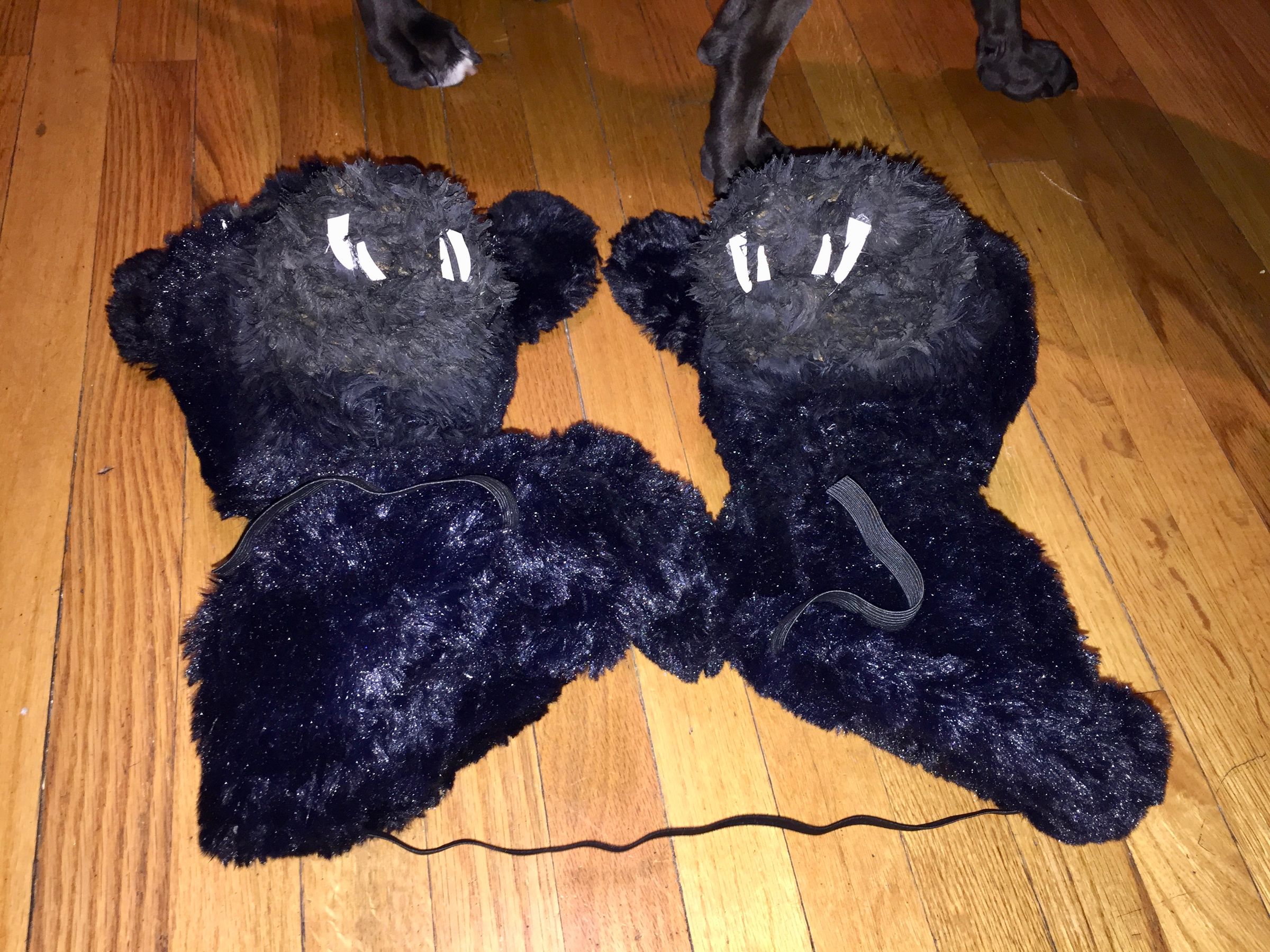 Cerberus Aka. "Fluffy" Costume for Your Dog : 8 Steps (with Pictures ...