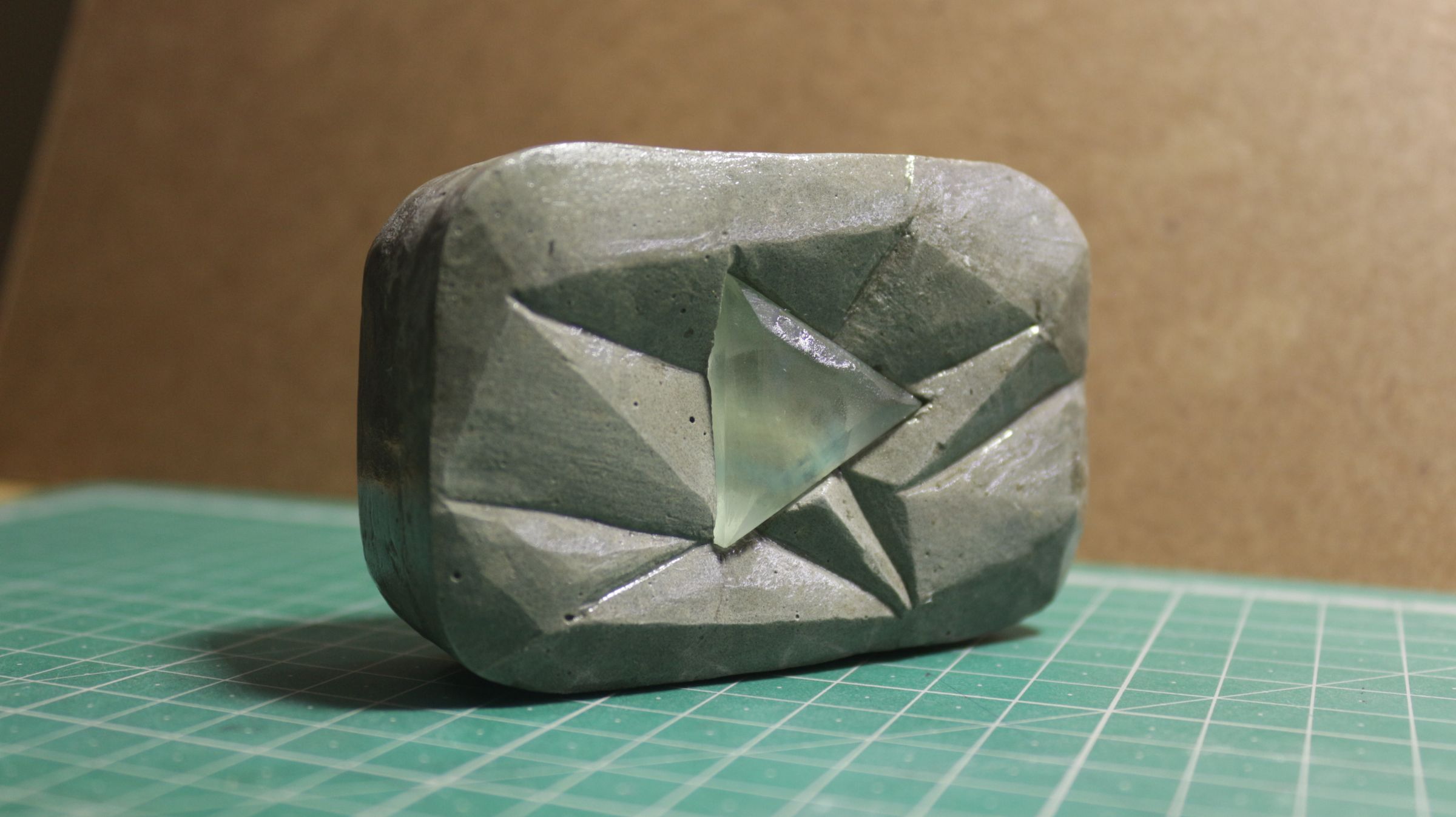 Concrete Youtube Diamond Play Button Paperweight : 14 Steps (with ...