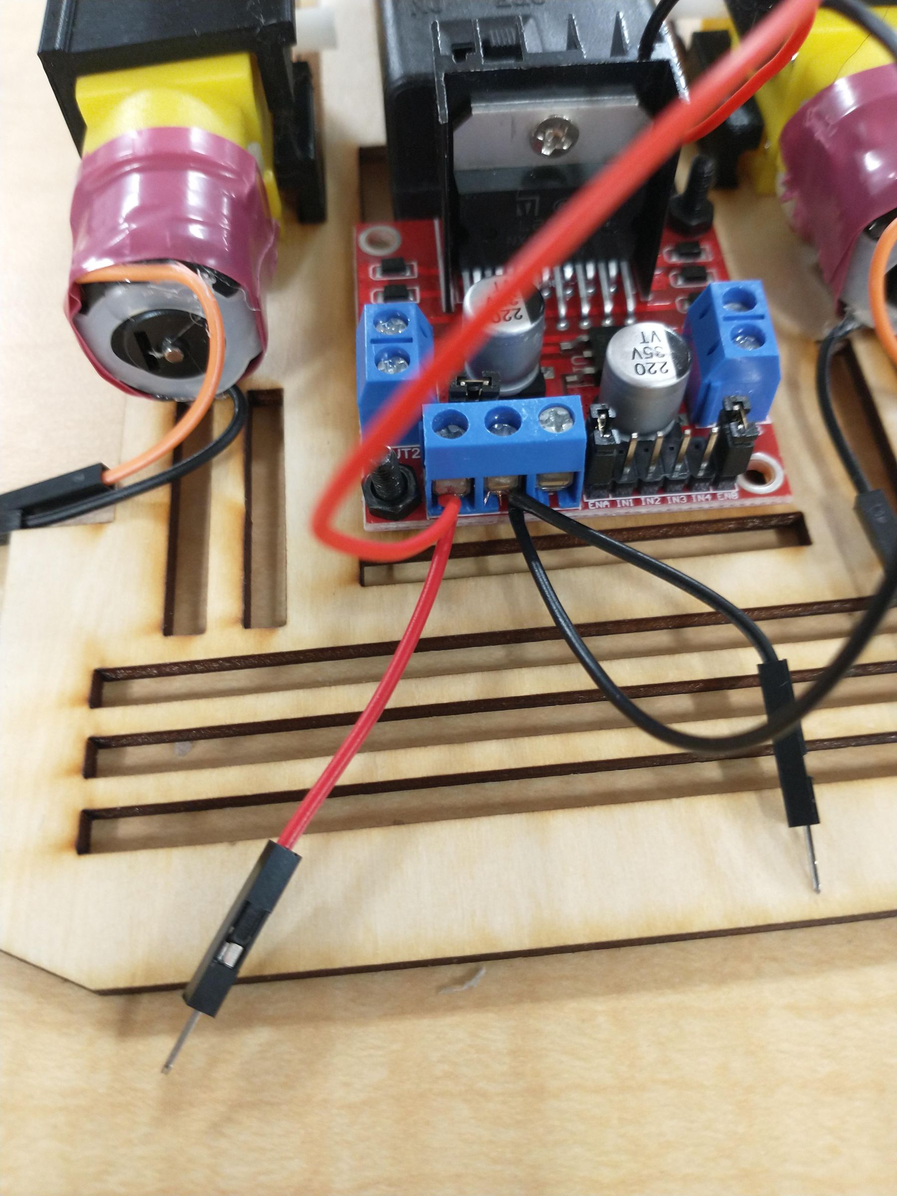 Autonomous Robot Racer: Scratch Mode : 10 Steps (with Pictures ...